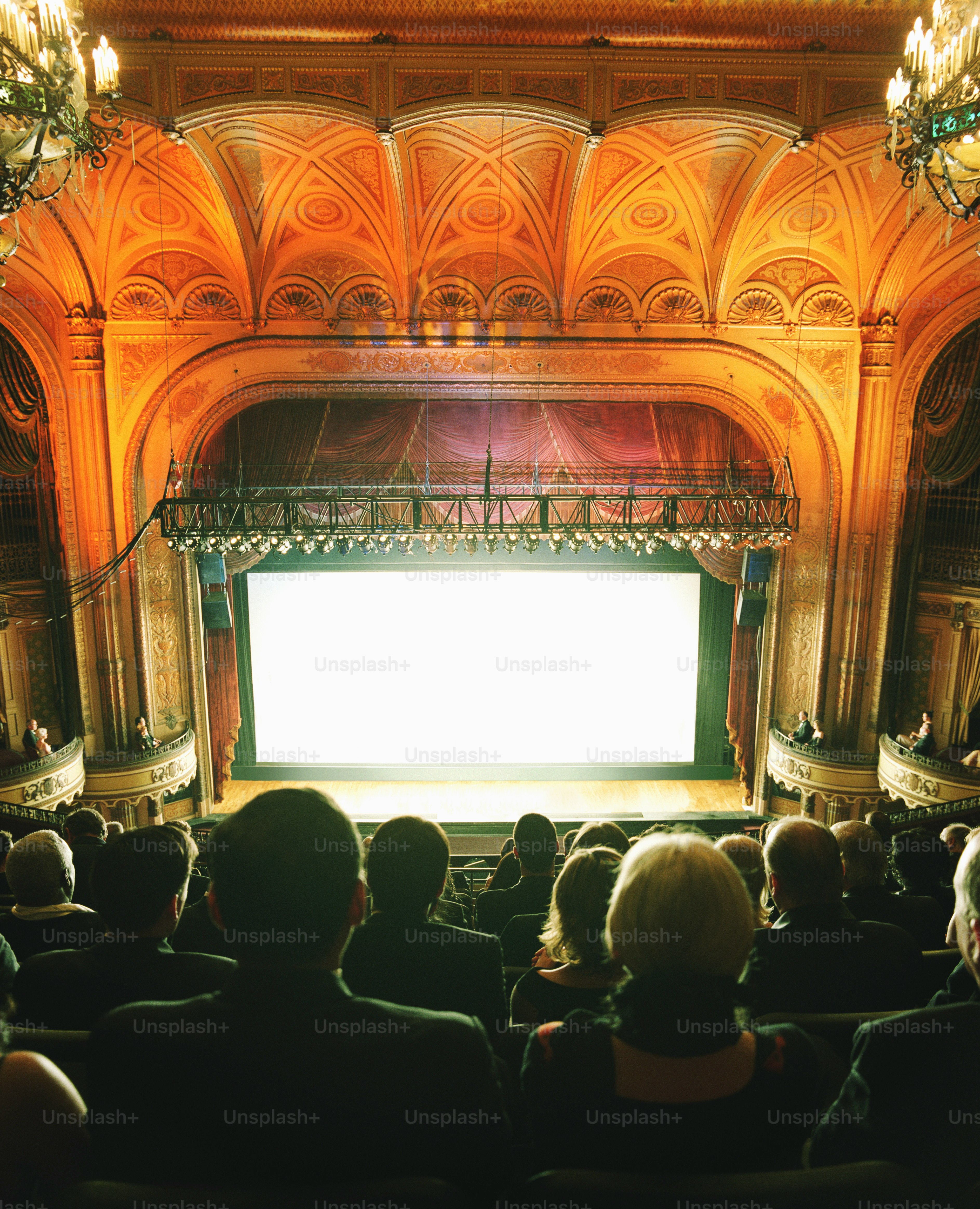 45,628+ Theatre Stage Pictures | Download Free Images on Unsplash