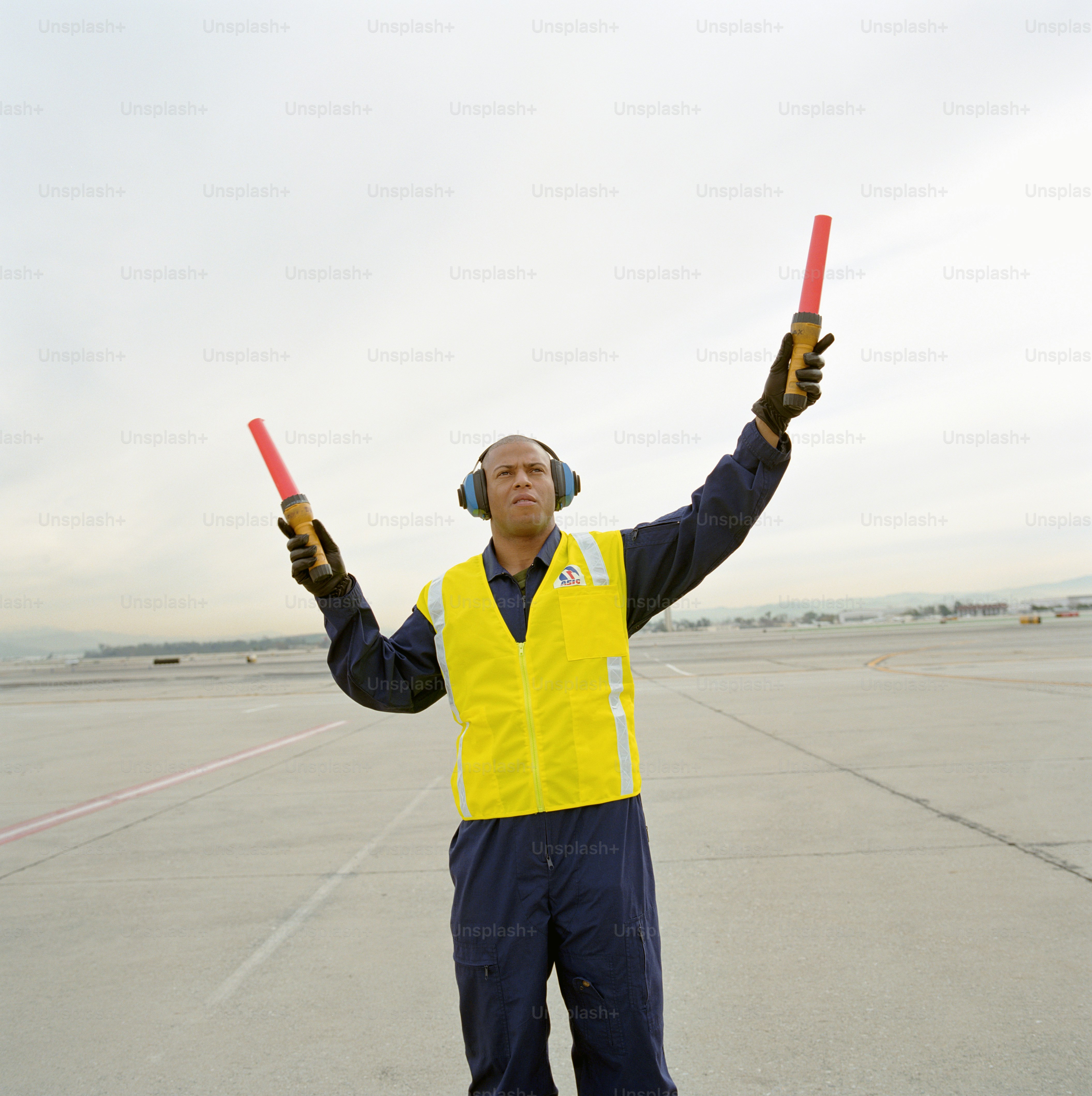 Steward Pictures | Download Free Images on Unsplash