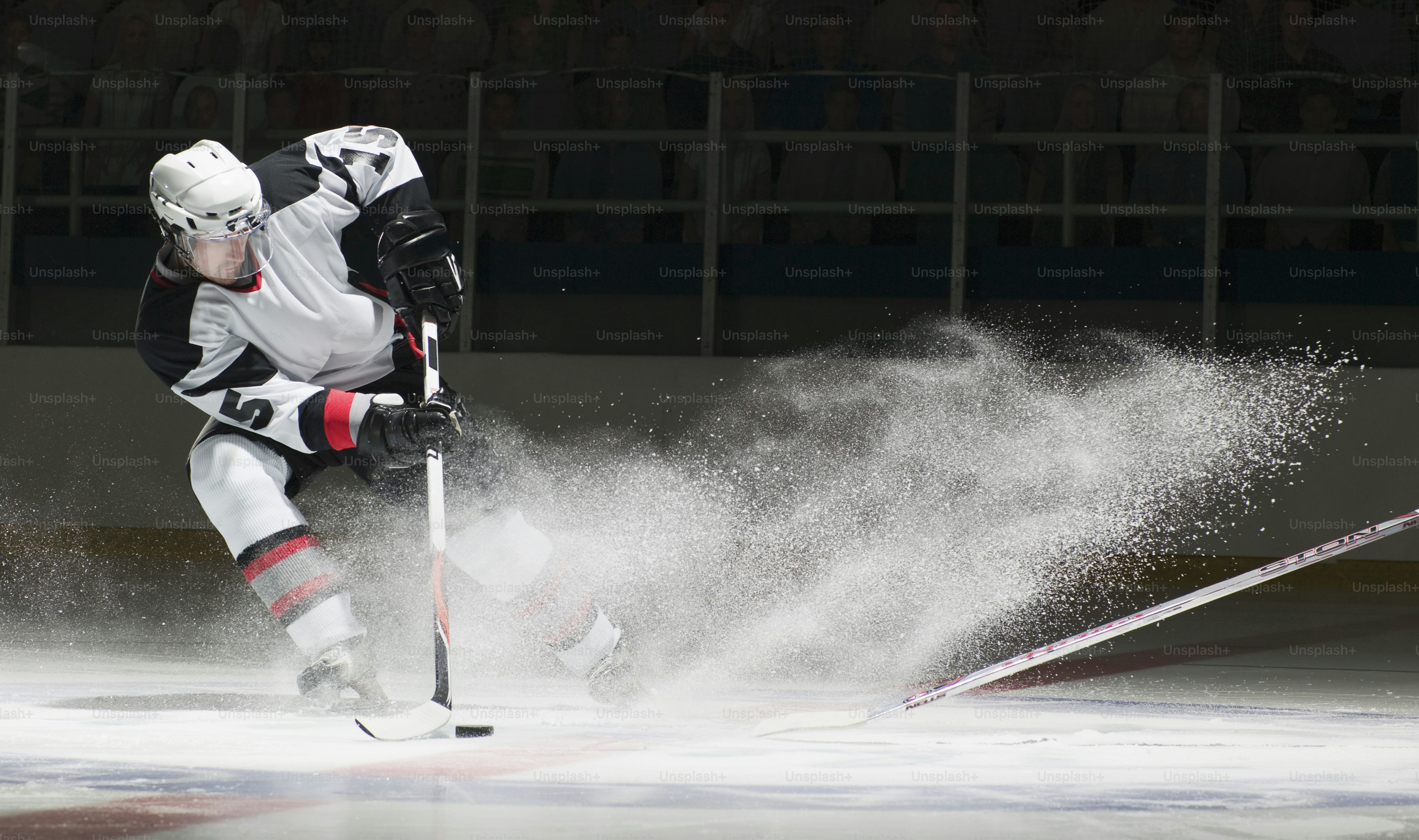 Face Off Pictures | Download Free Images on Unsplash