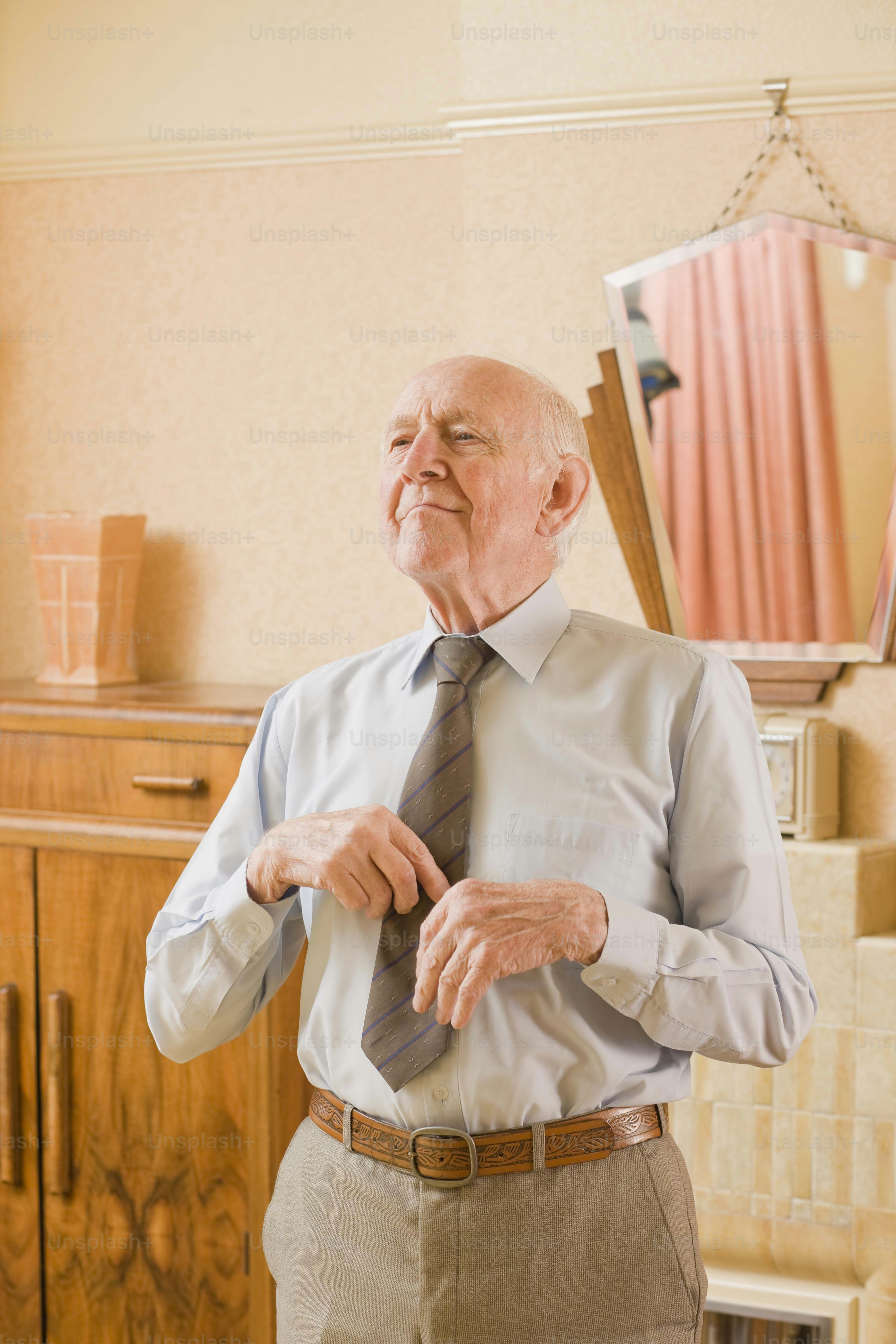 Old White Man Pictures | Download Free Images on Unsplash