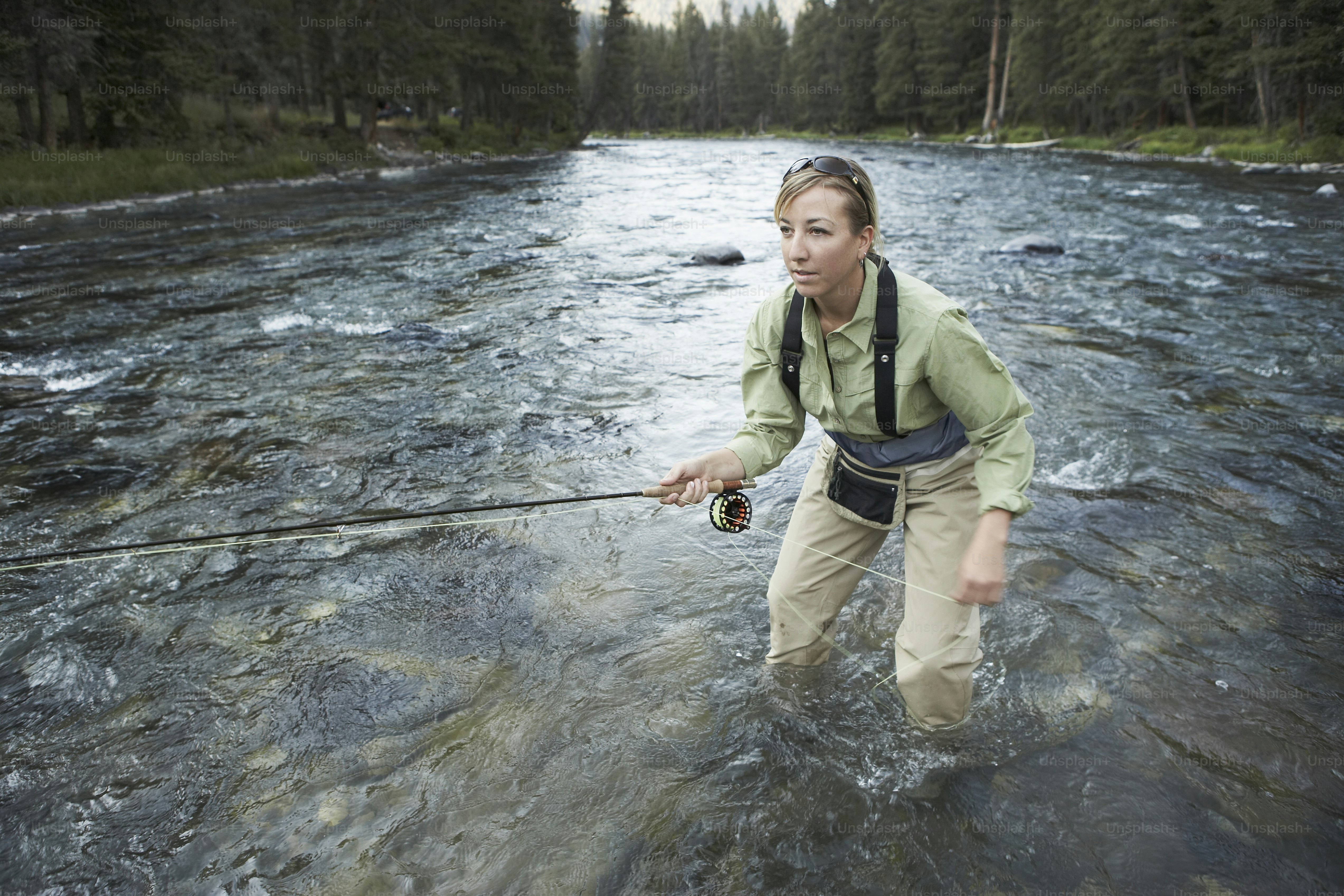 Woman Fishing Pictures | Download Free Images on Unsplash