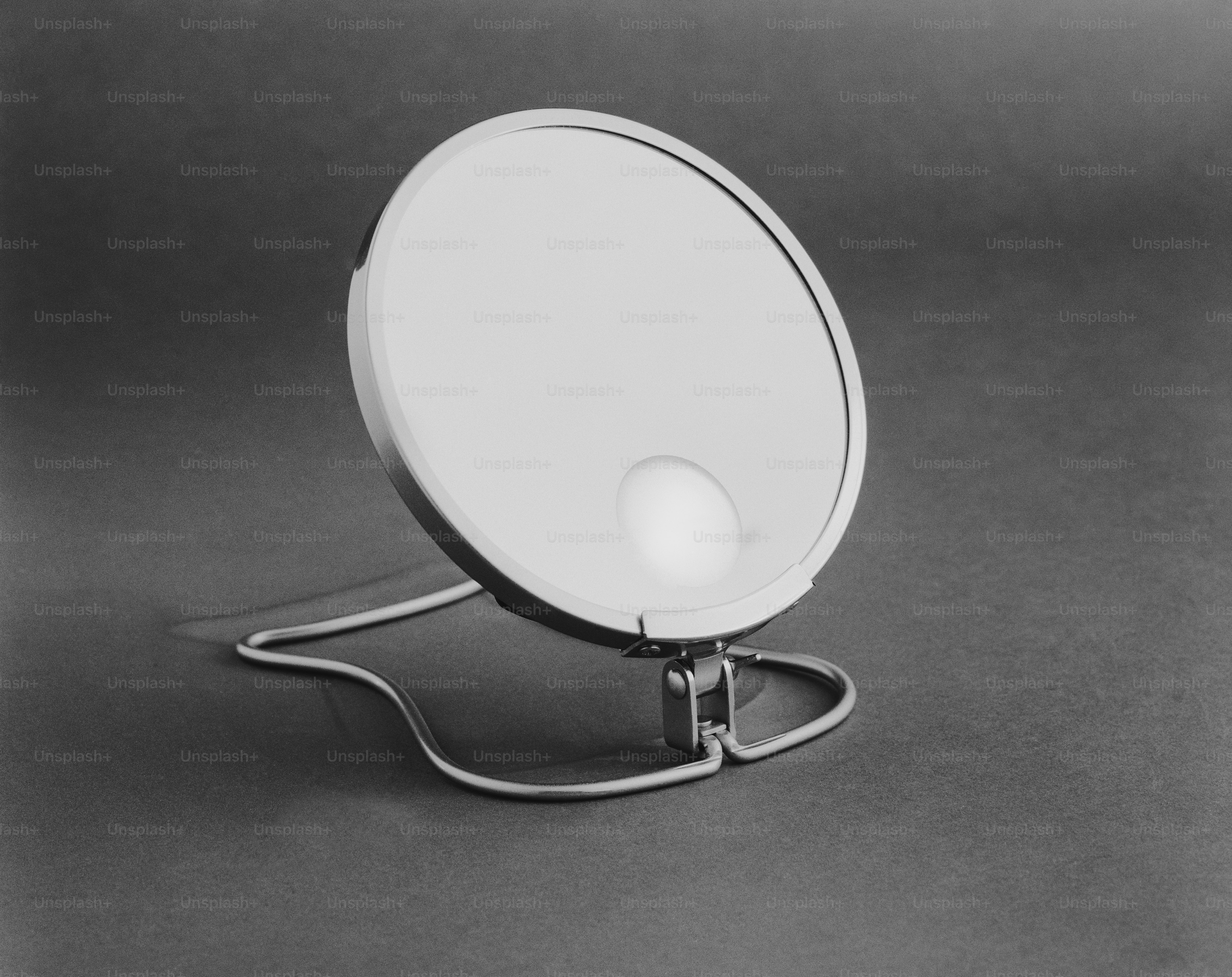 100+ Mirror Pictures | Download Free Images on Unsplash