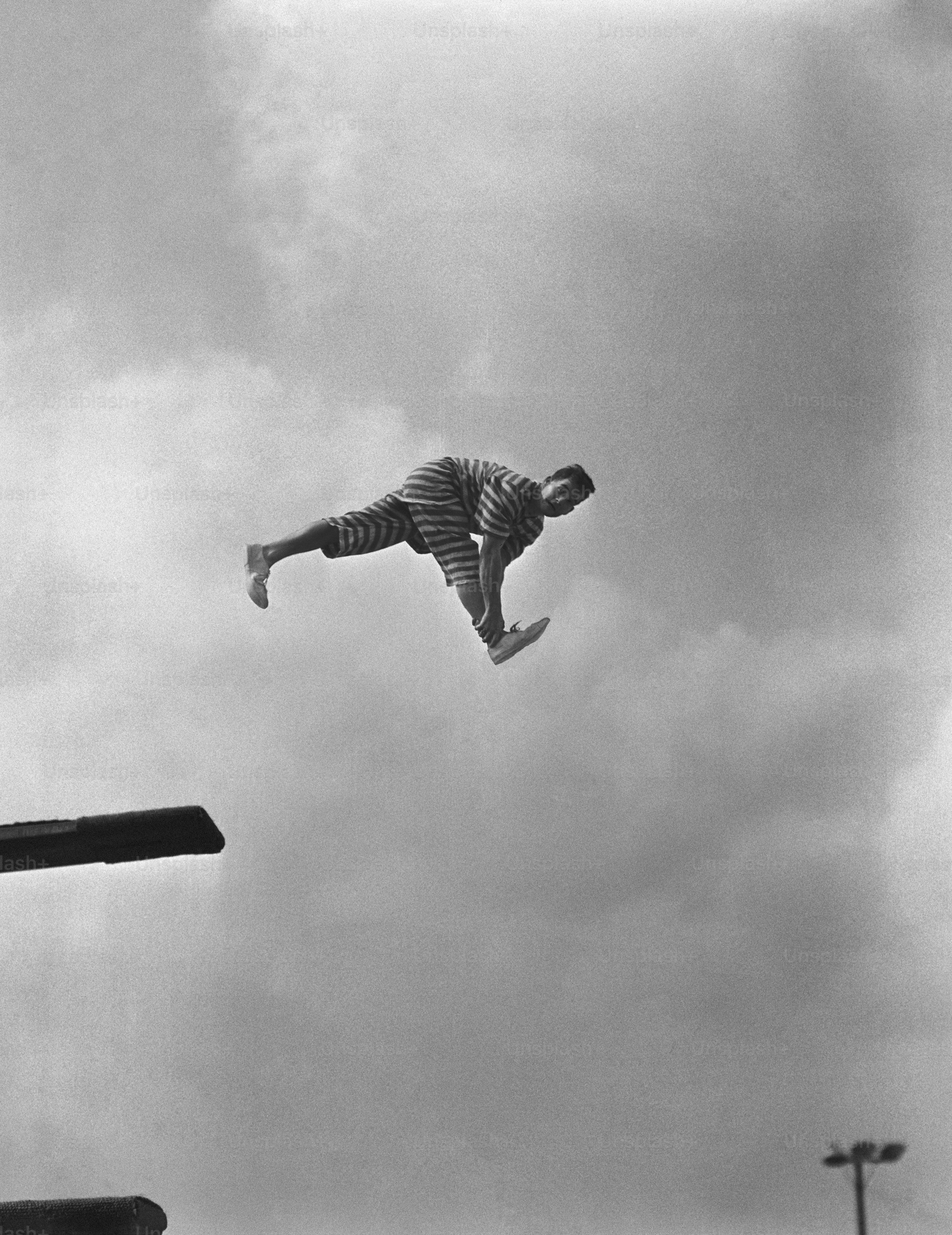 UNITED STATES - CIRCA 1960s: Clown on diving board. photo – Traveling ...