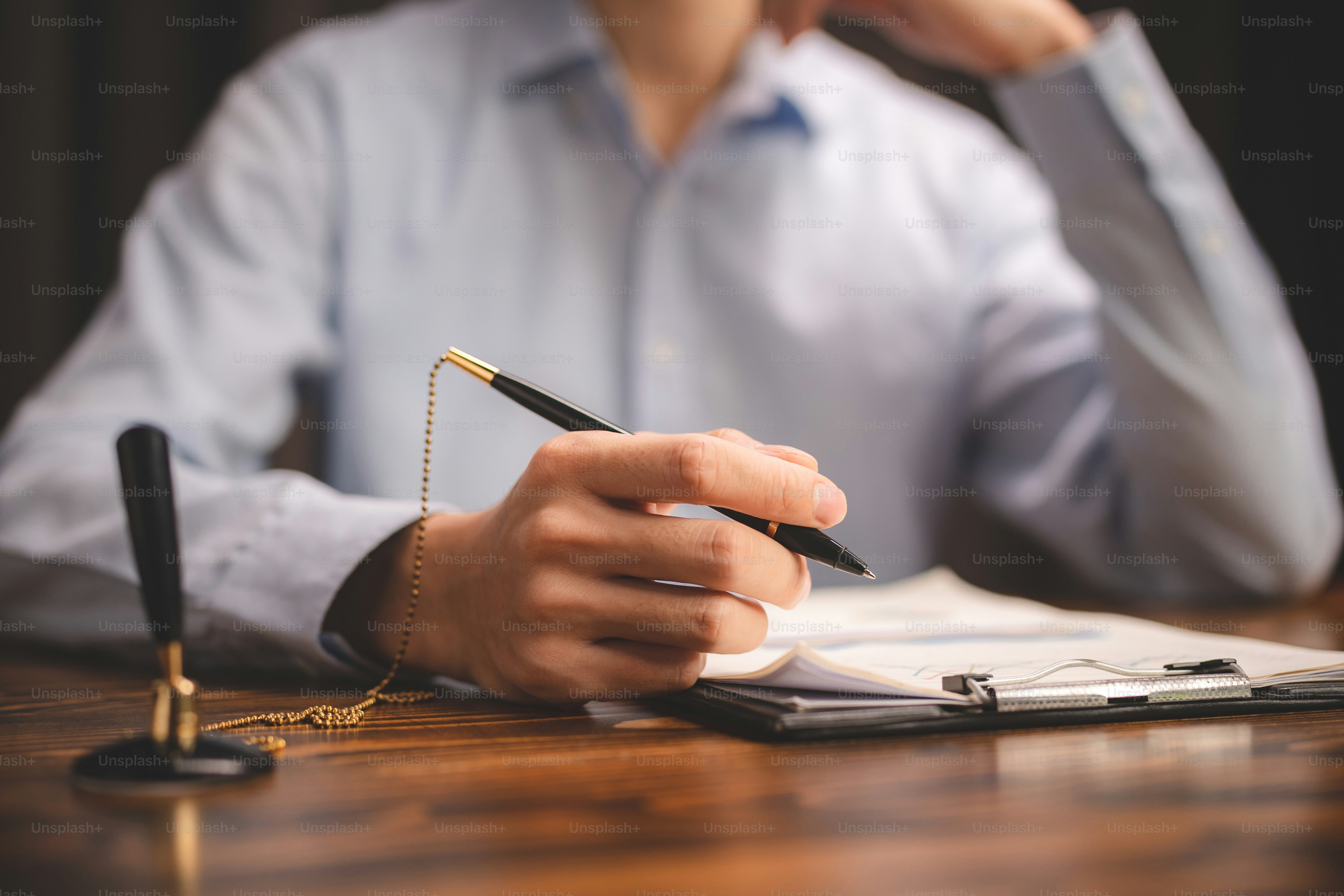 Financial Statement Pictures | Download Free Images on Unsplash