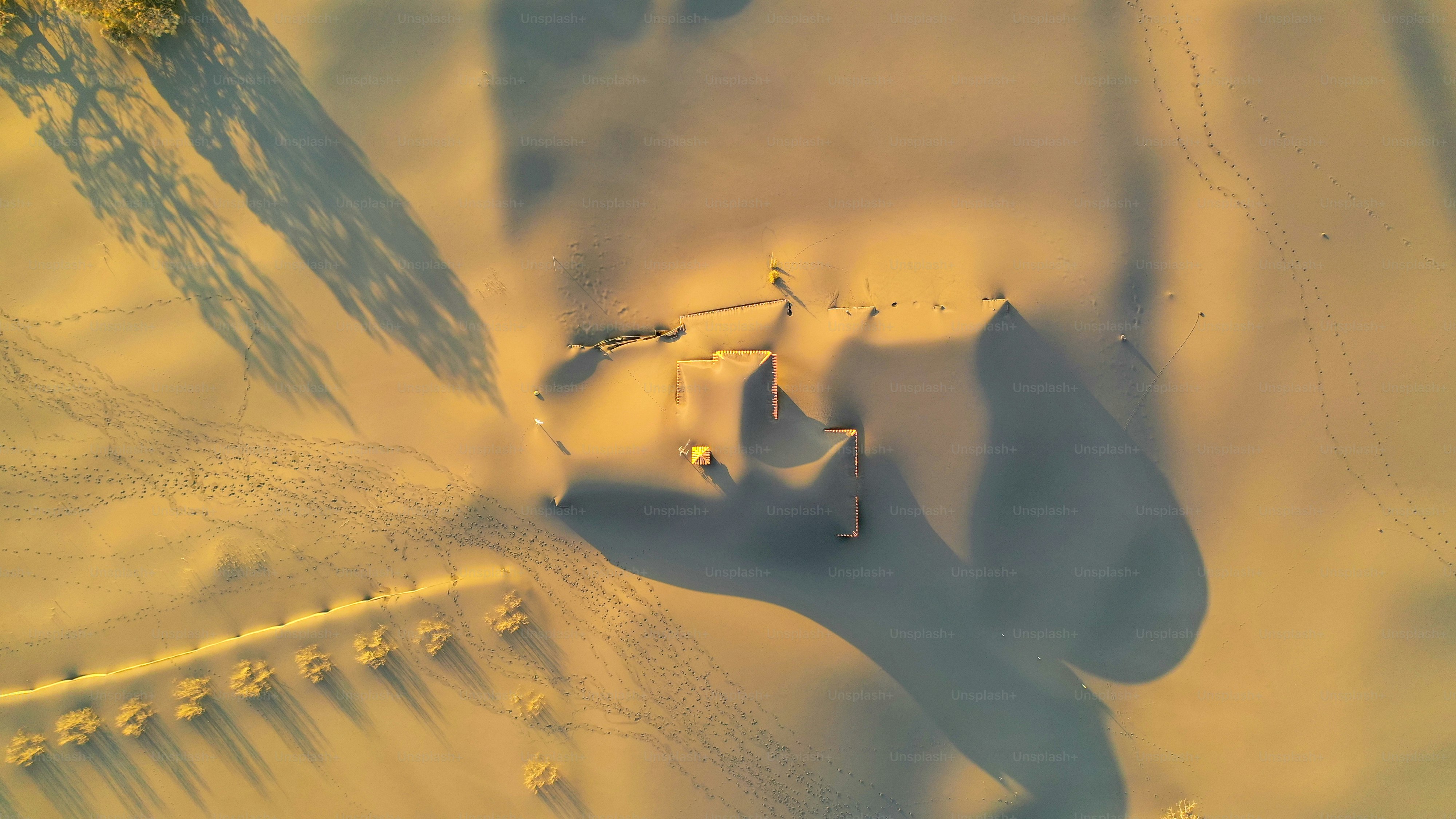 An aerial view of a snow covered field photo – Natural disasters Image ...