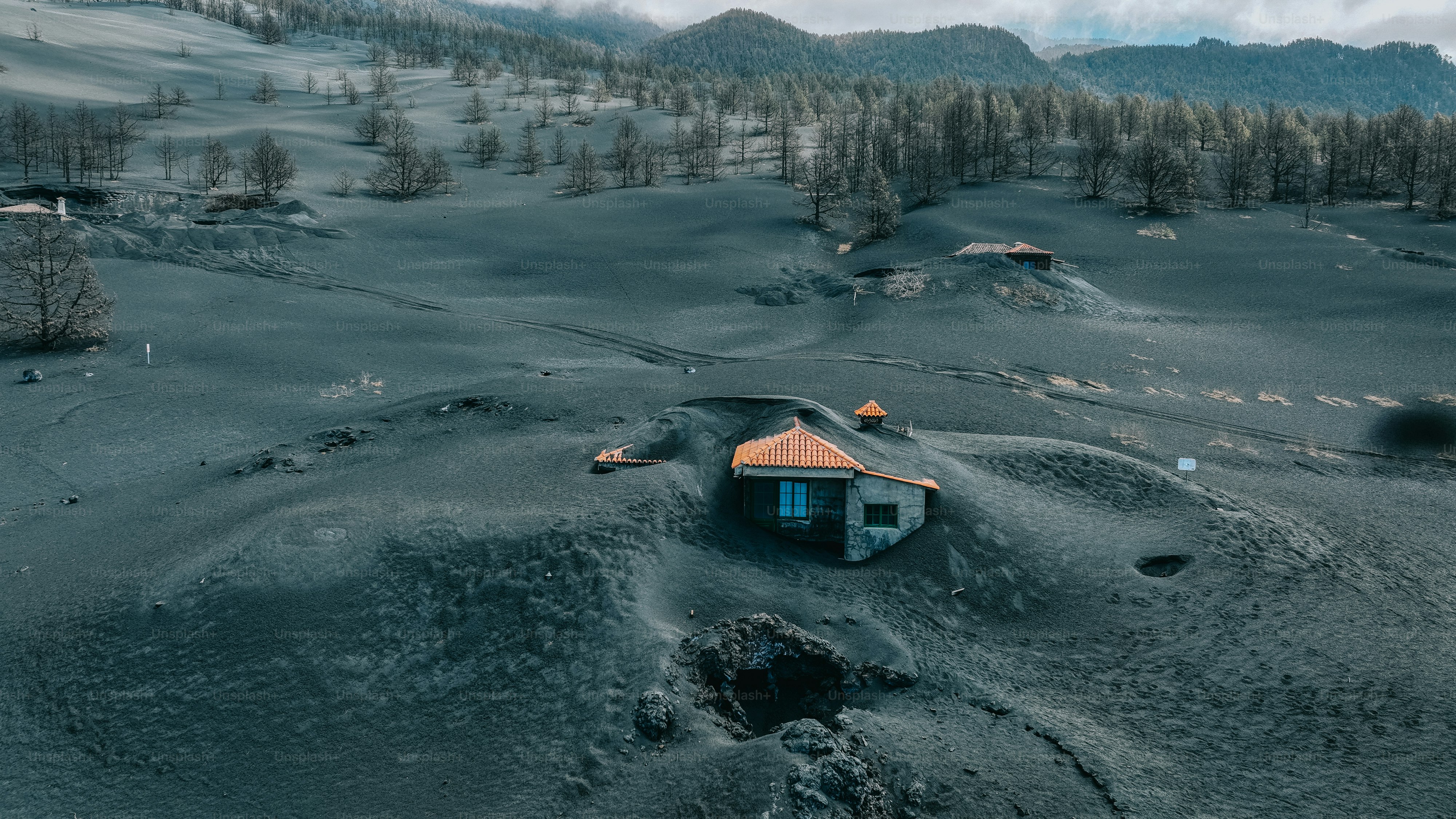 750+ Destruction Pictures [HQ] | Download Free Images on Unsplash