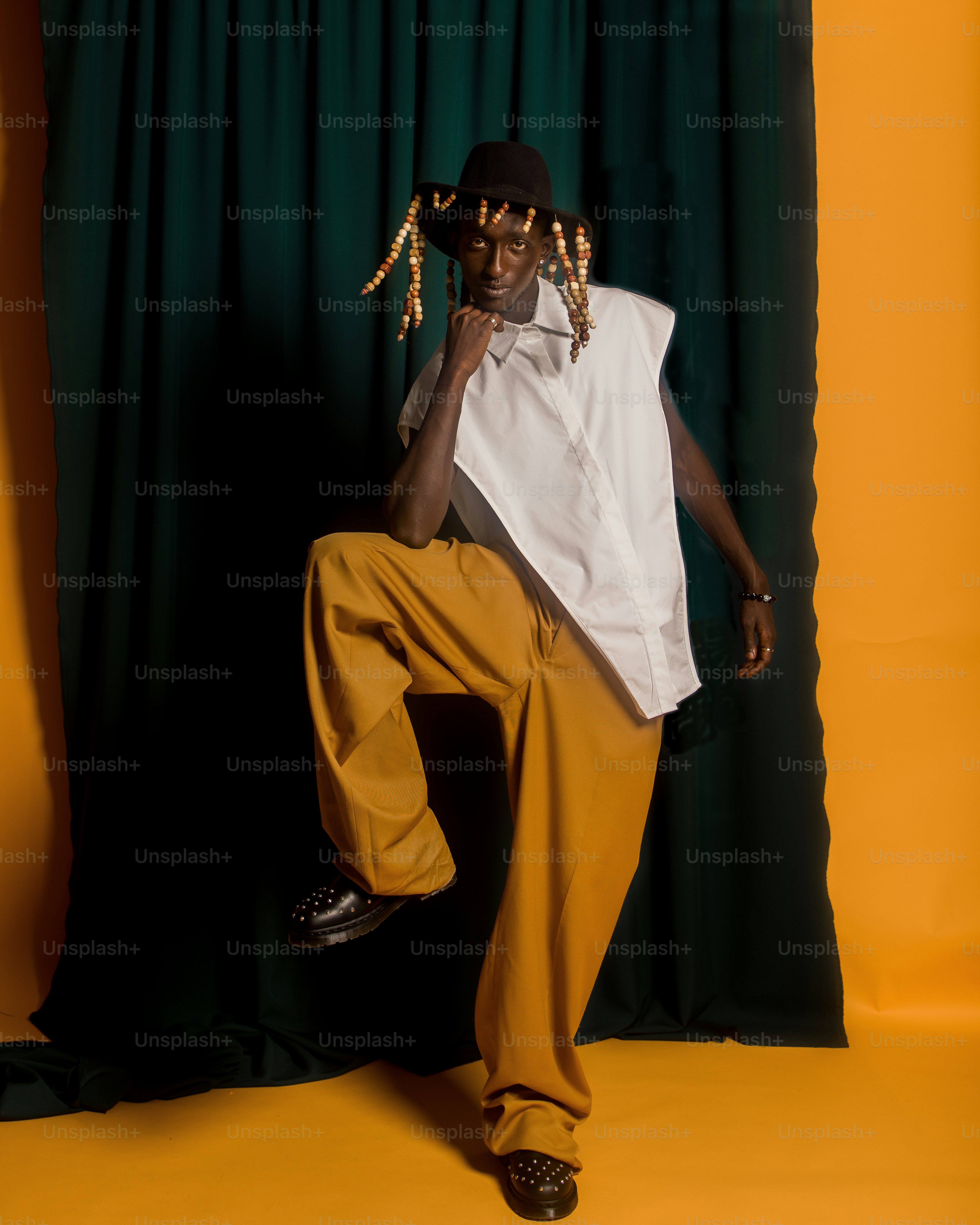 Man Black Pictures | Download Free Images on Unsplash