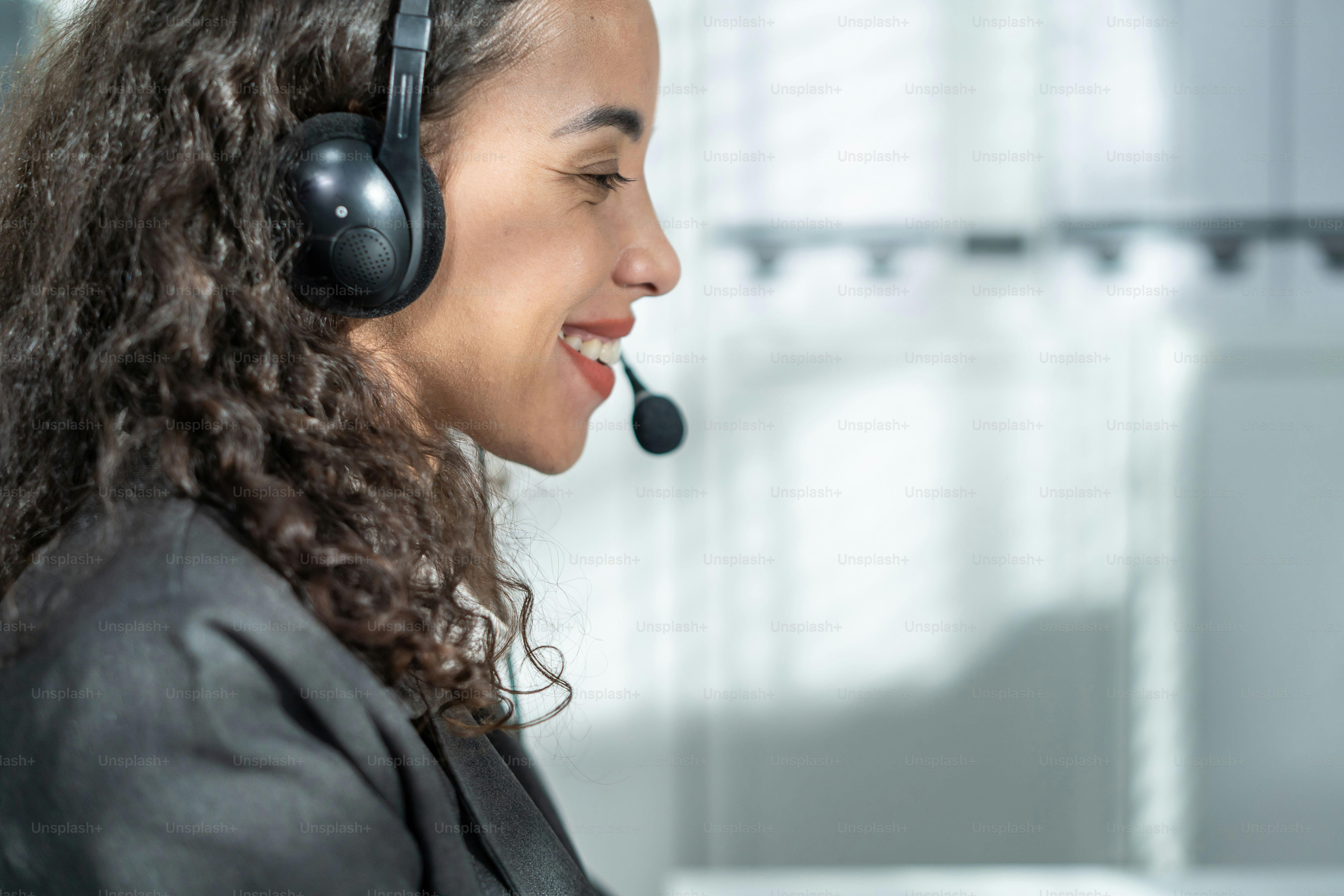 Computer Operator Pictures | Download Free Images on Unsplash