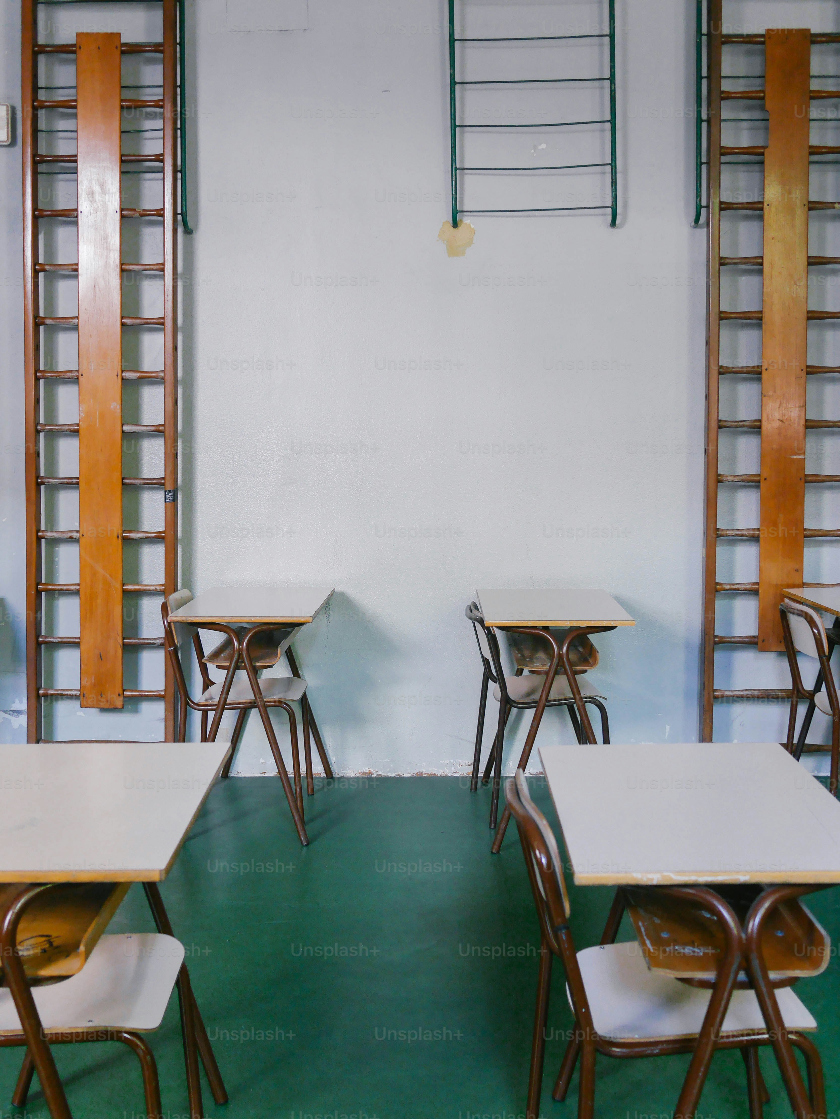 100+ Classroom Pictures | Download Free Images on Unsplash