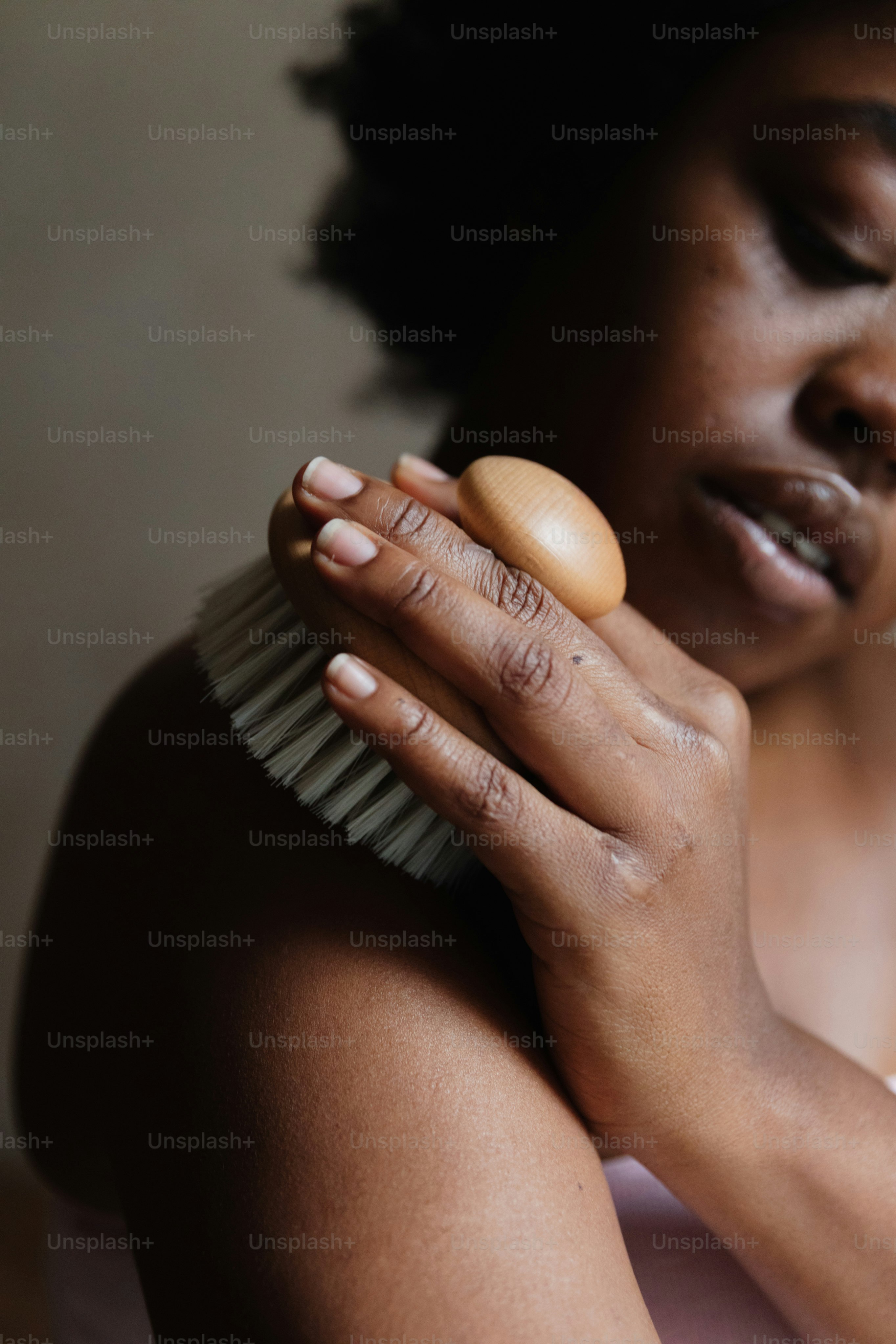 30k+ Black Skin Pictures | Download Free Images on Unsplash