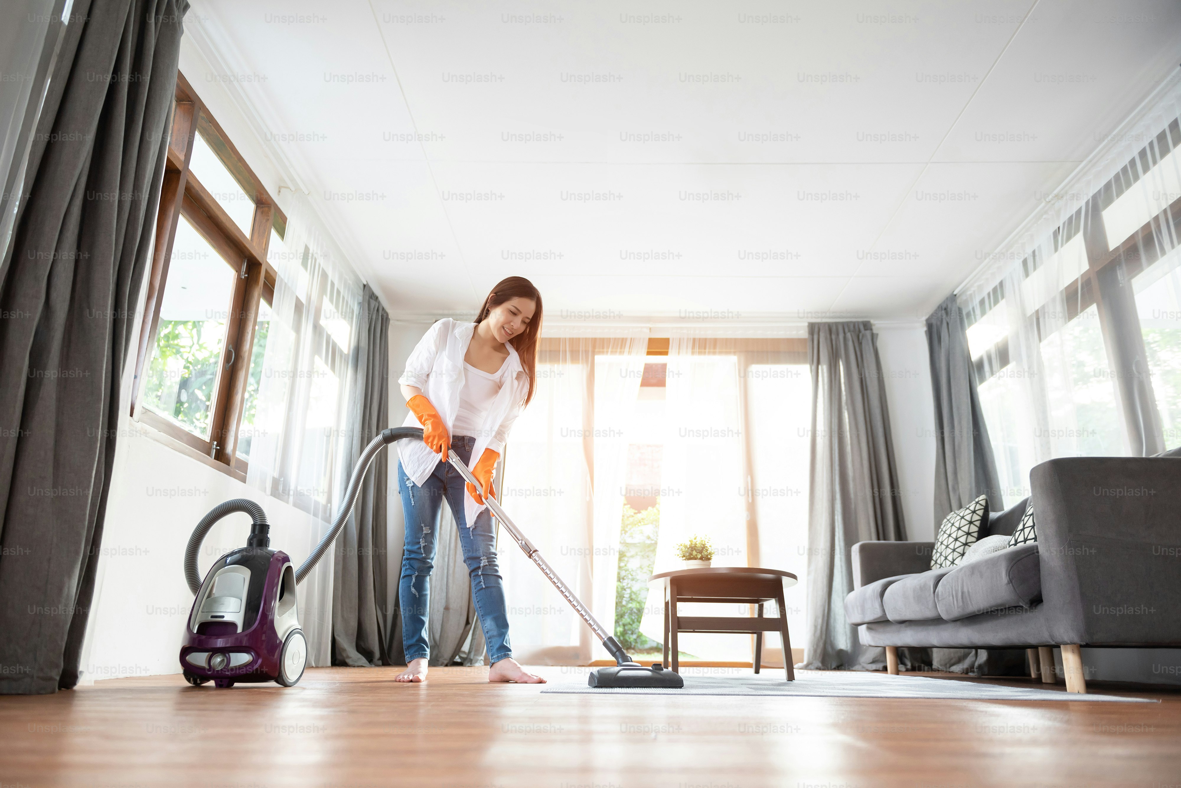 House Cleaner Pictures | Download Free Images on Unsplash