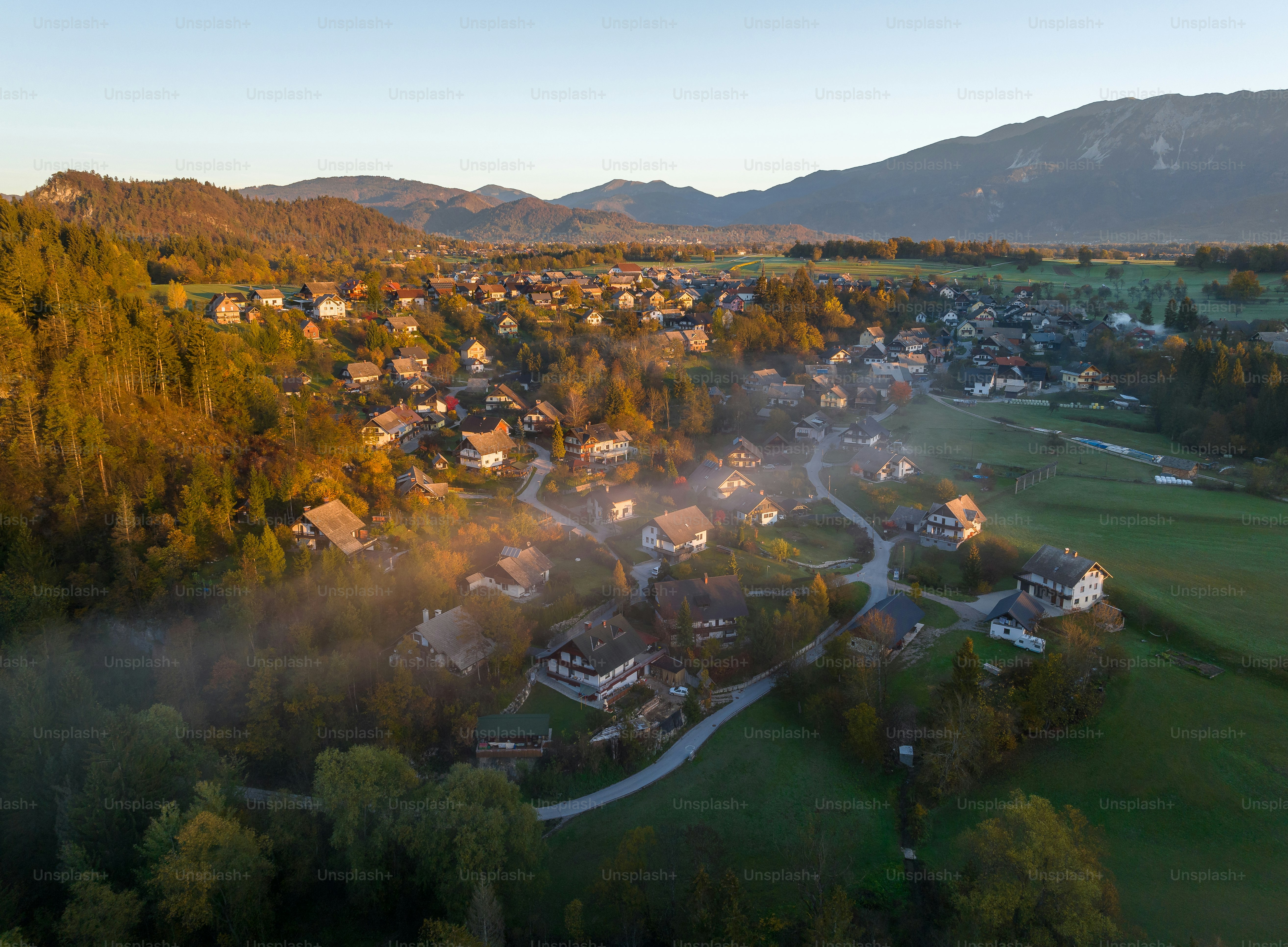 Settlement Pictures | Download Free Images on Unsplash