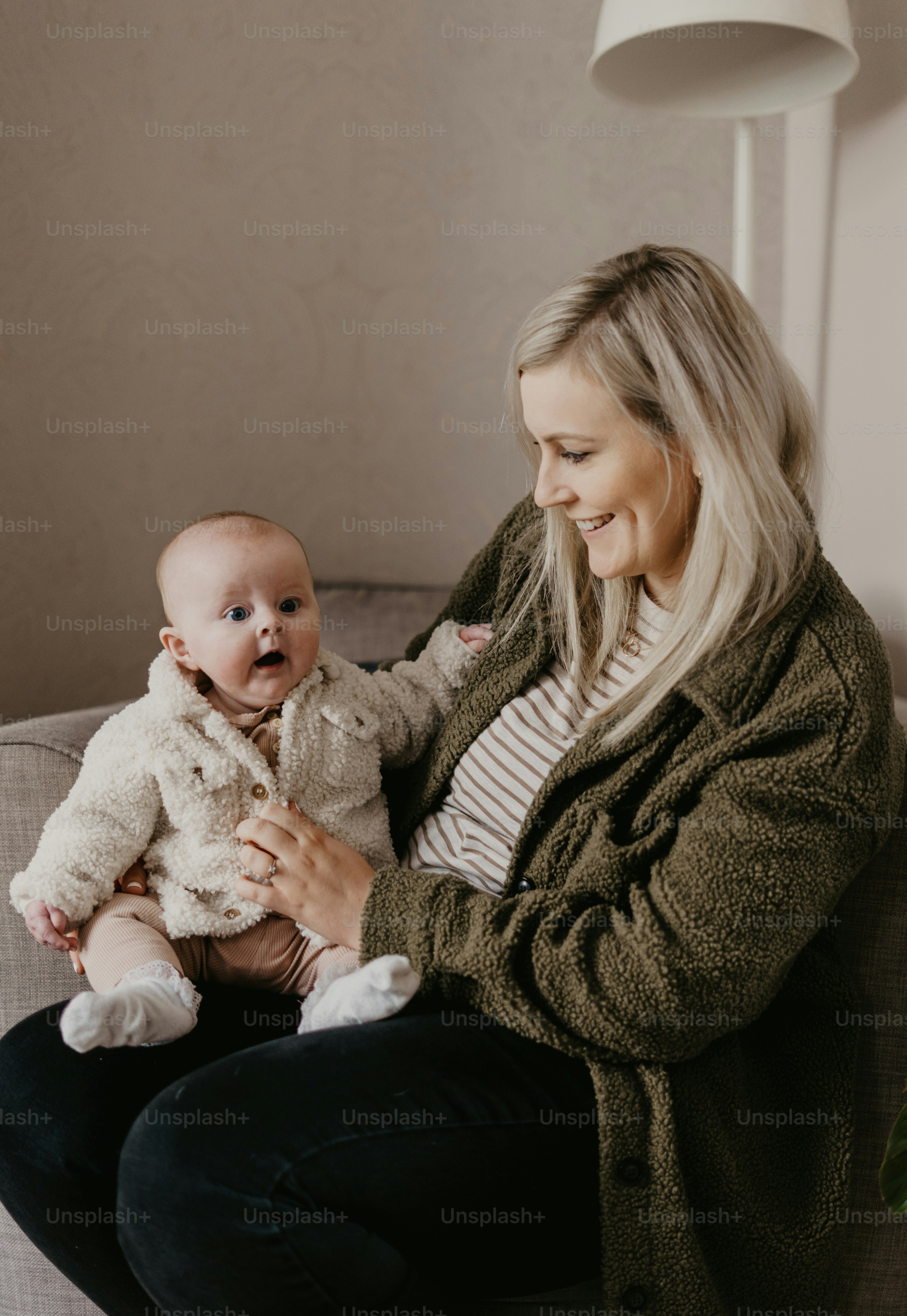 999+ Happy Baby Pictures | Download Free Images on Unsplash