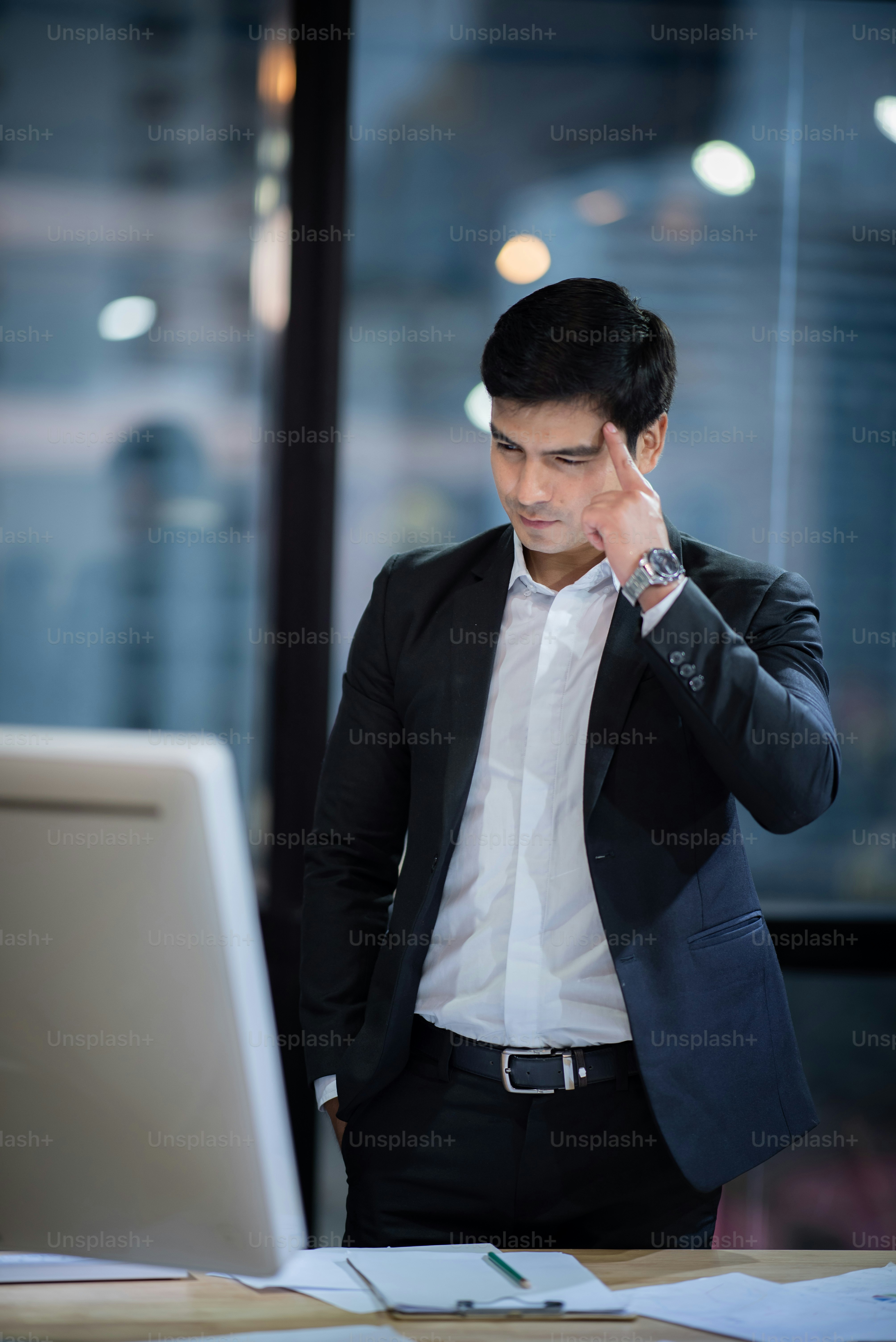 Business people are thinking about business plans for business success ...