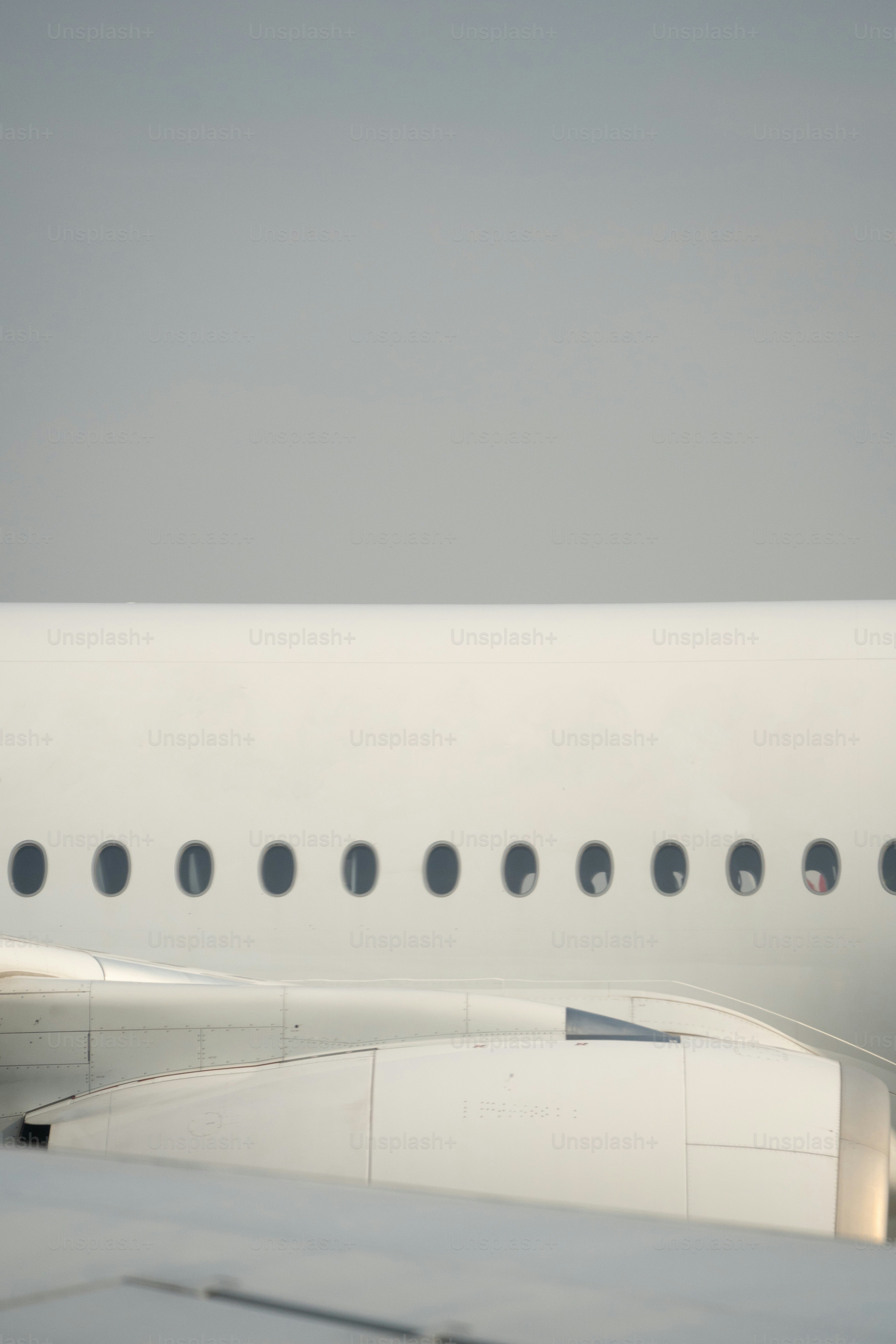 Aeroplane Window Pictures | Download Free Images on Unsplash