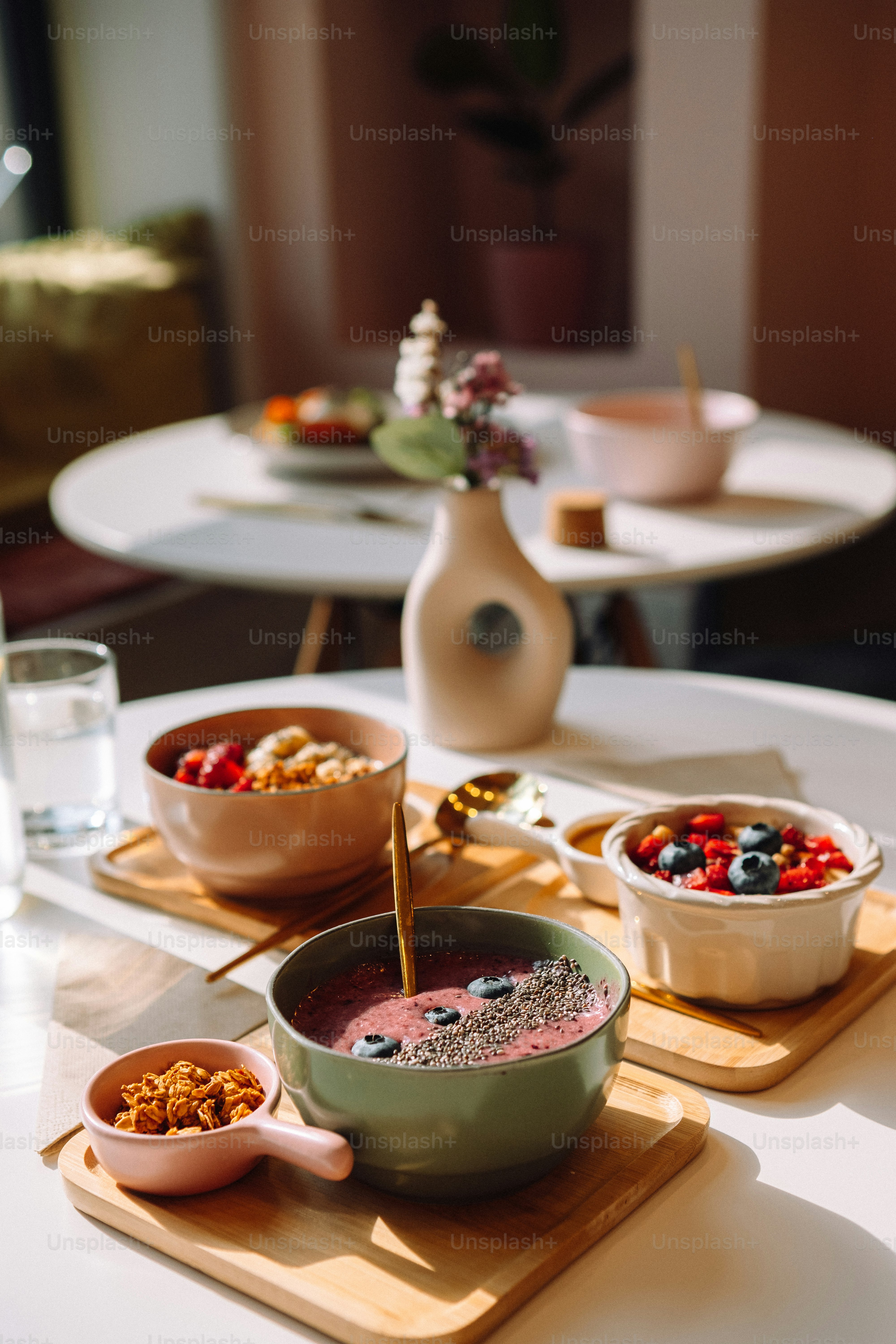 Breakfast Table Pictures | Download Free Images on Unsplash