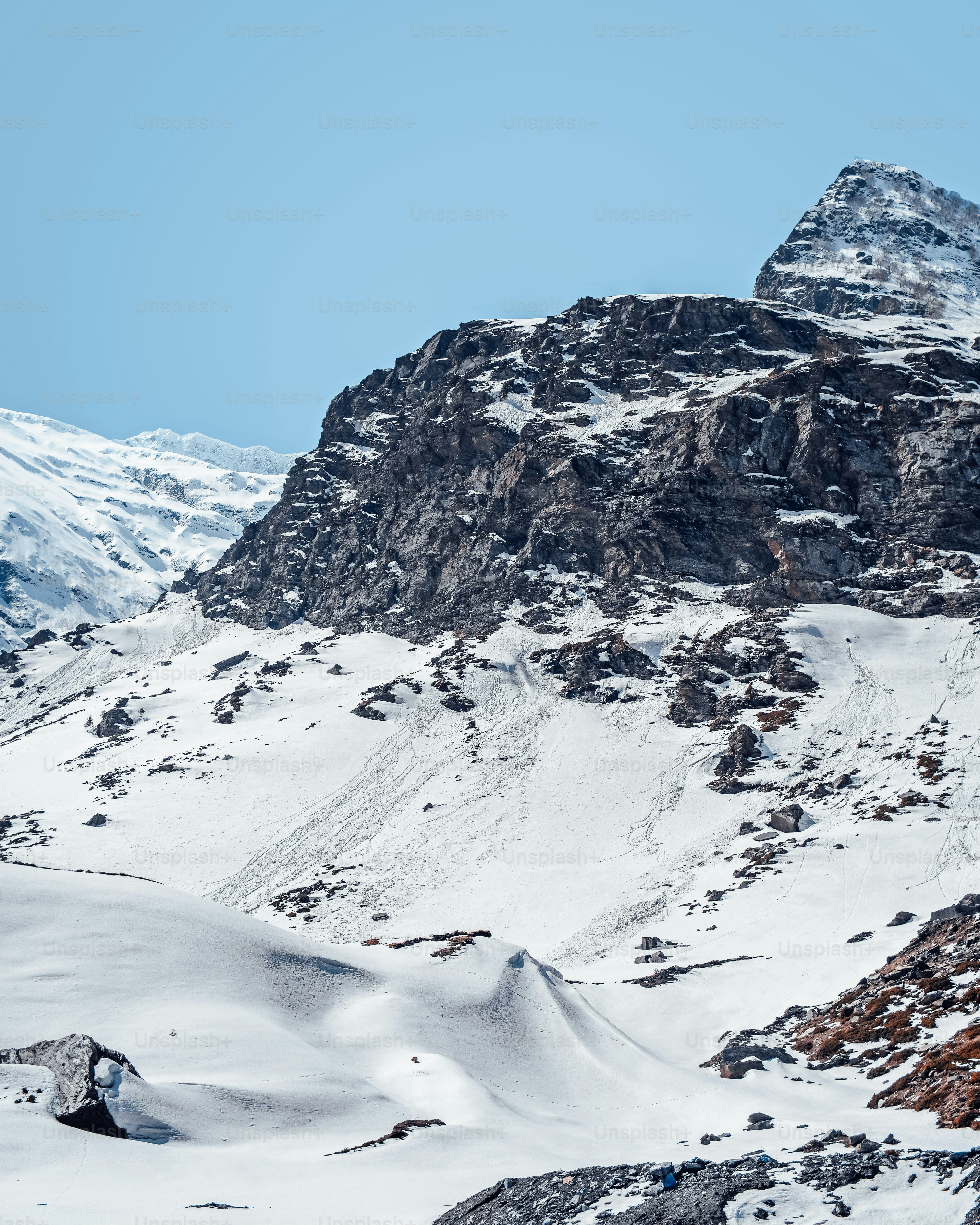 Slope Pictures | Download Free Images on Unsplash