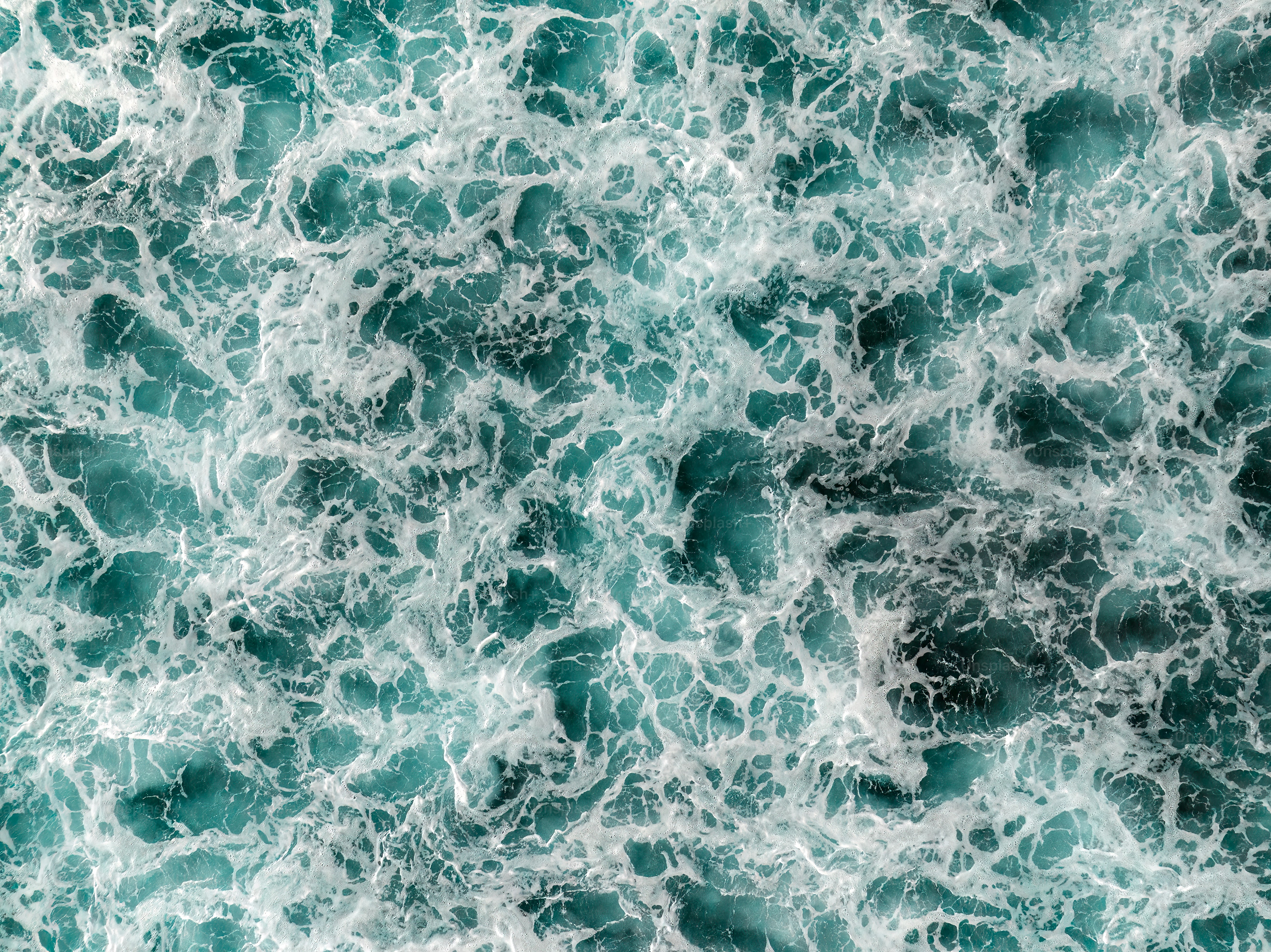 An aerial view of a body of water photo – Nature Image on Unsplash
