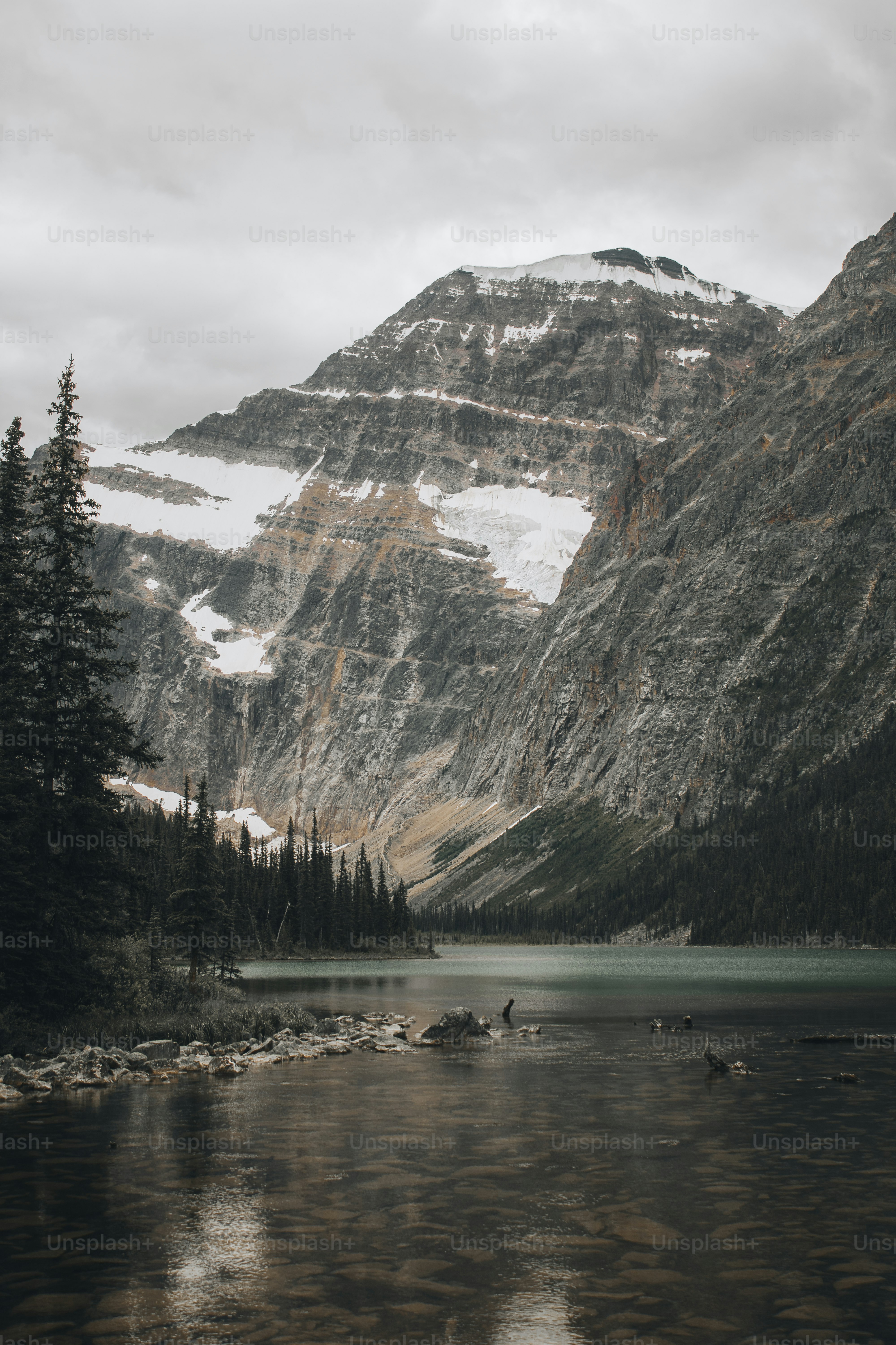 Mountains And Rivers Pictures | Download Free Images on Unsplash
