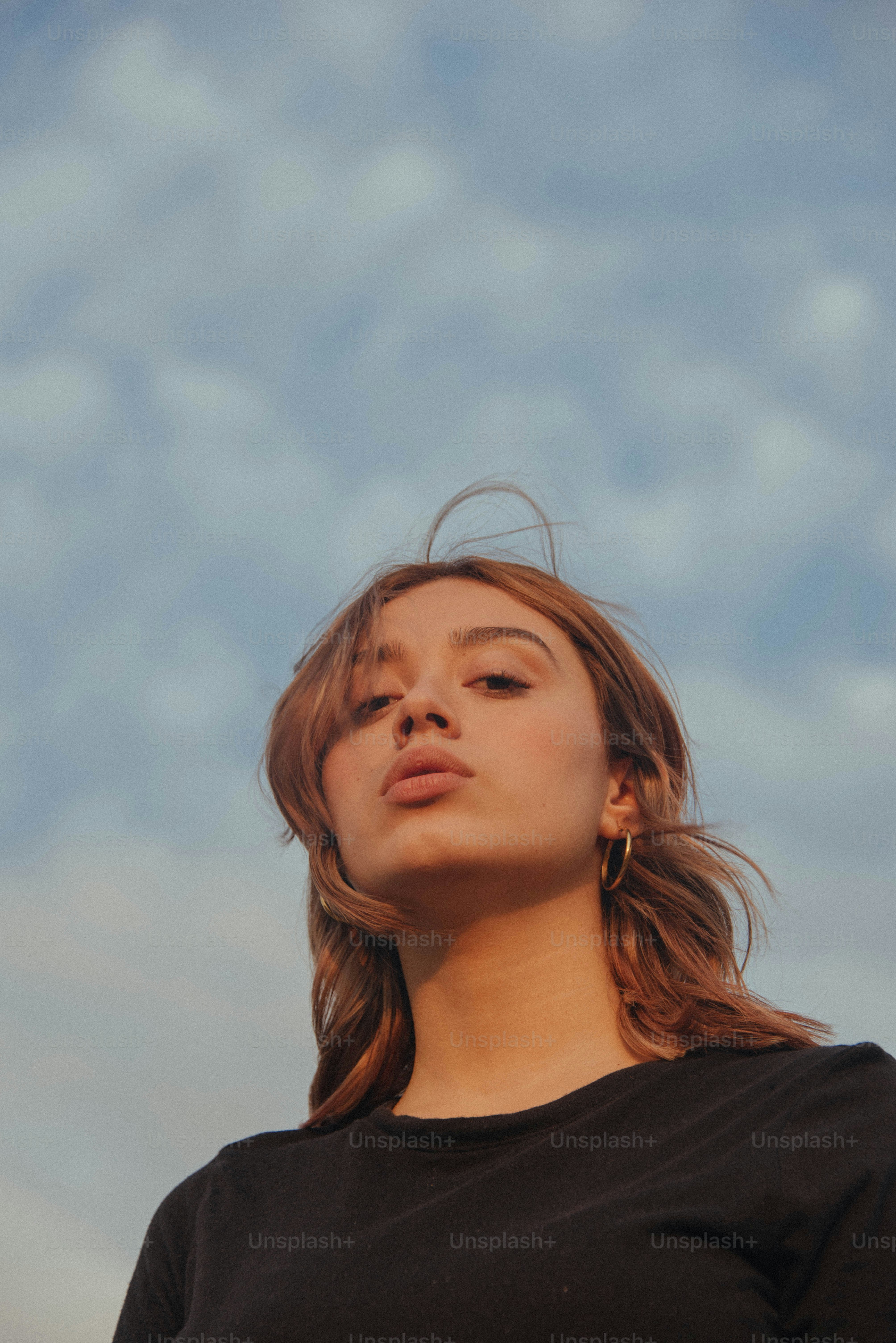 Girl Potrait Pictures | Download Free Images on Unsplash