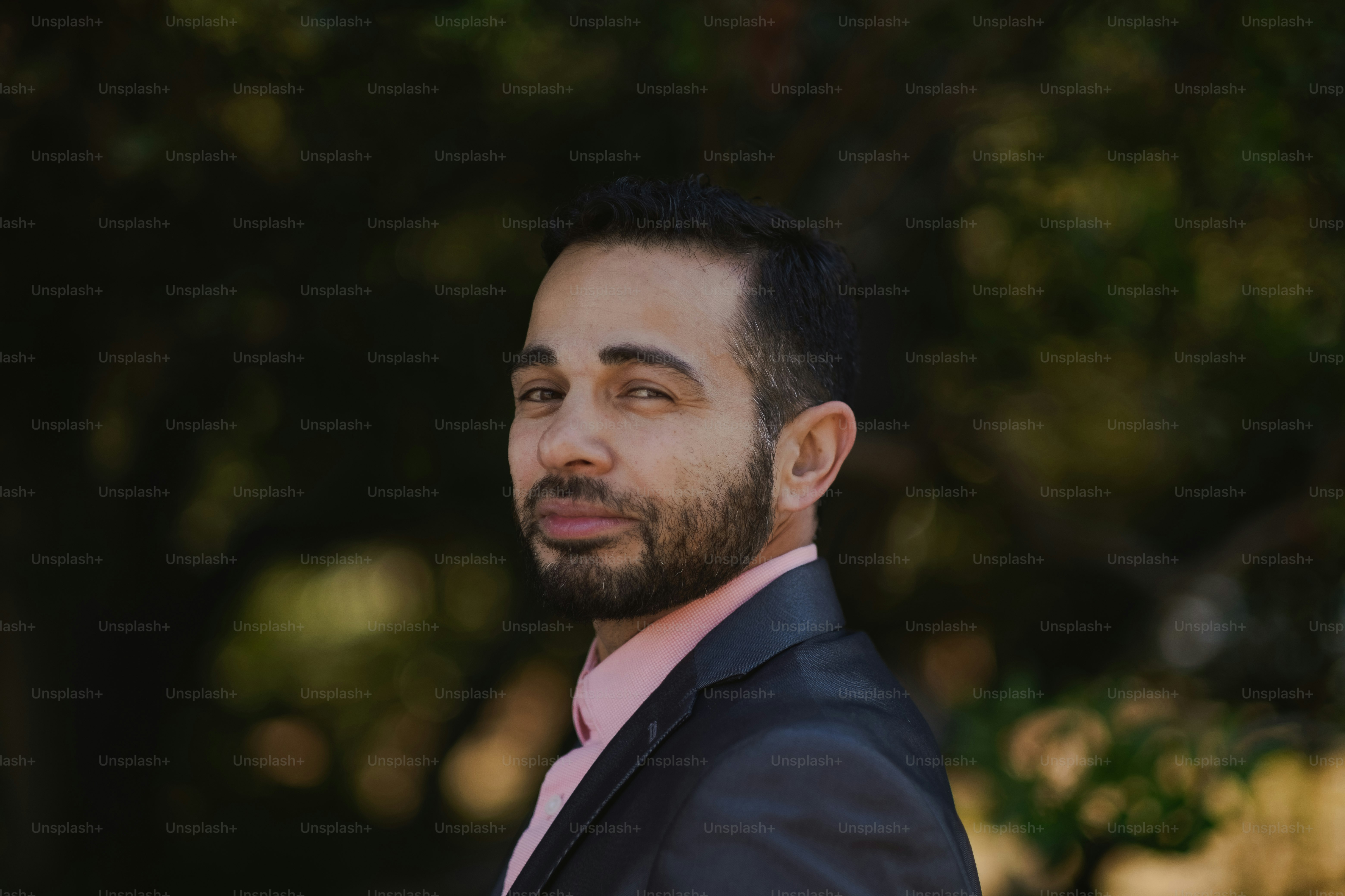 Man Suit Pictures | Download Free Images on Unsplash