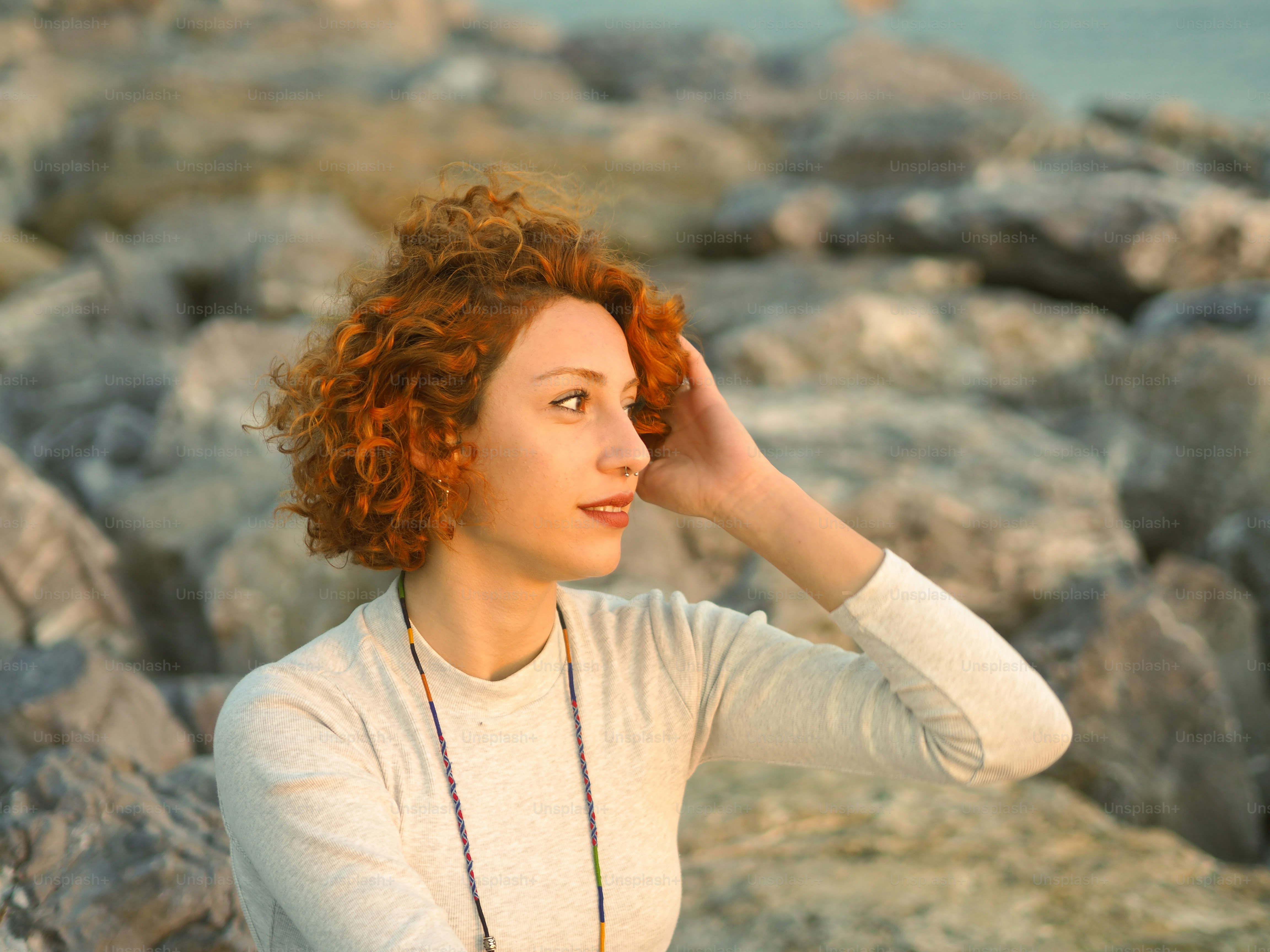 Une personne aux cheveux roux photo – Visage femme Photo sur Unsplash