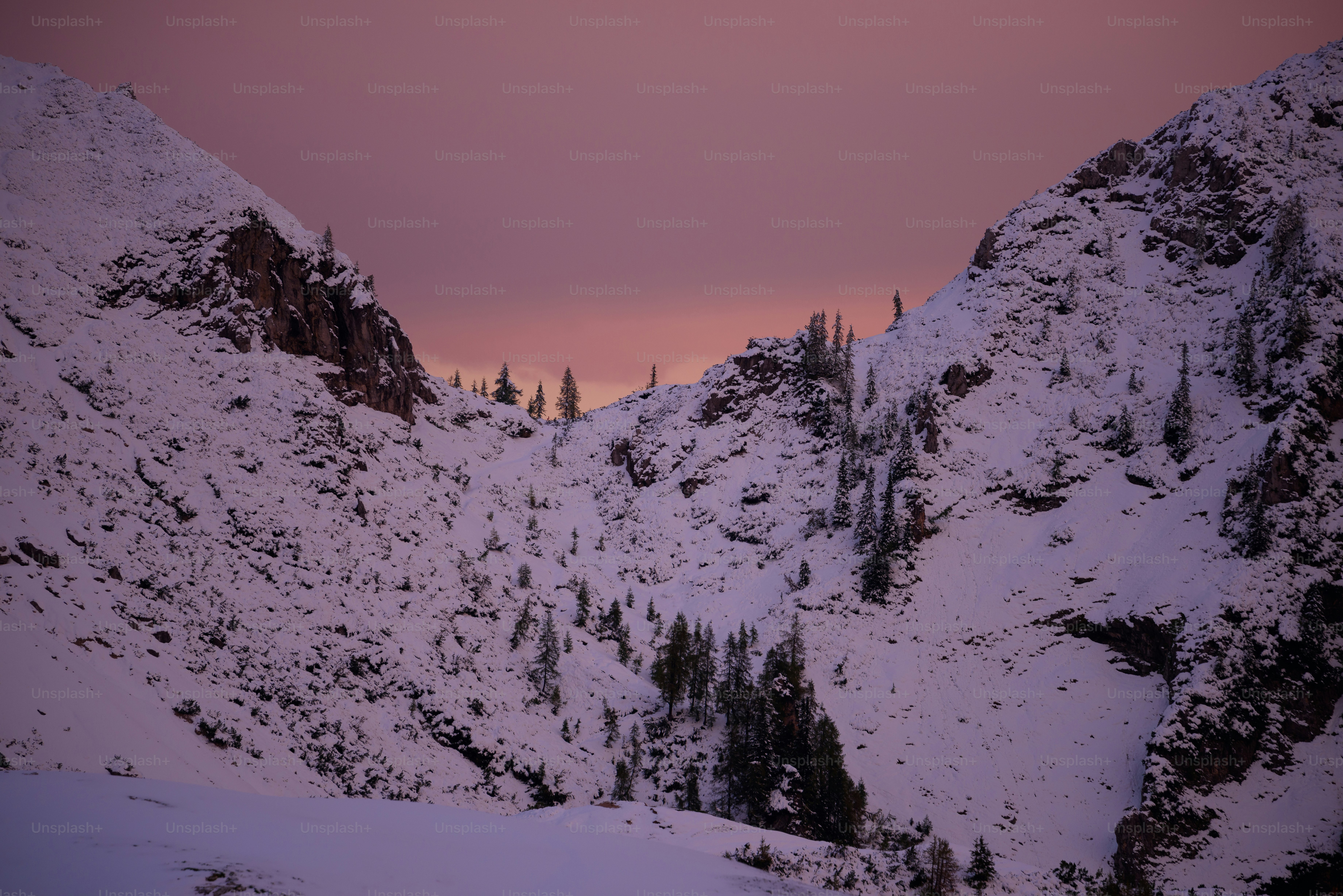 A snowy mountain side photo – Mountains Image on Unsplash