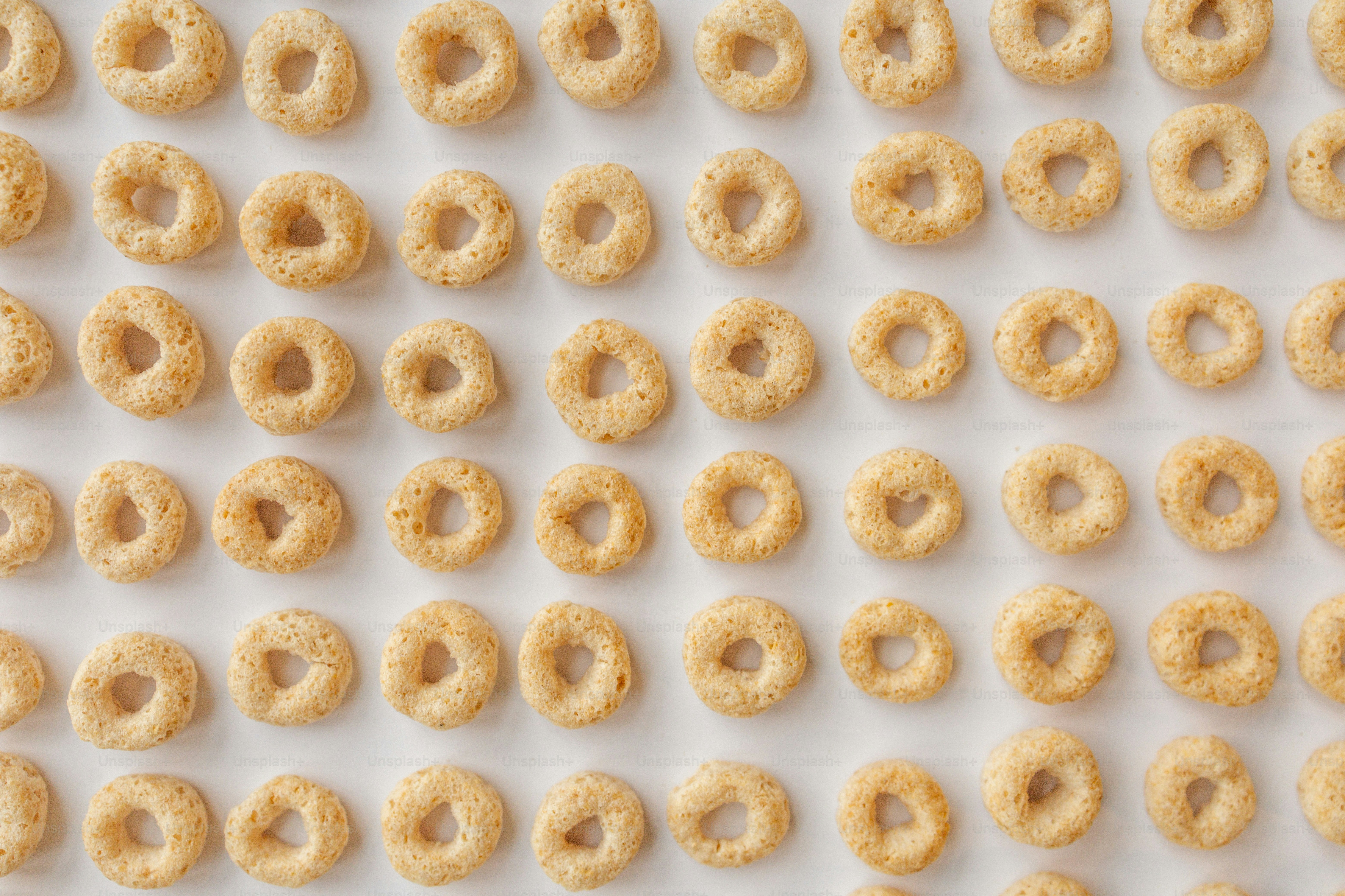 Foto Un grupo de objetos redondos – Alimento Imagen en Unsplash