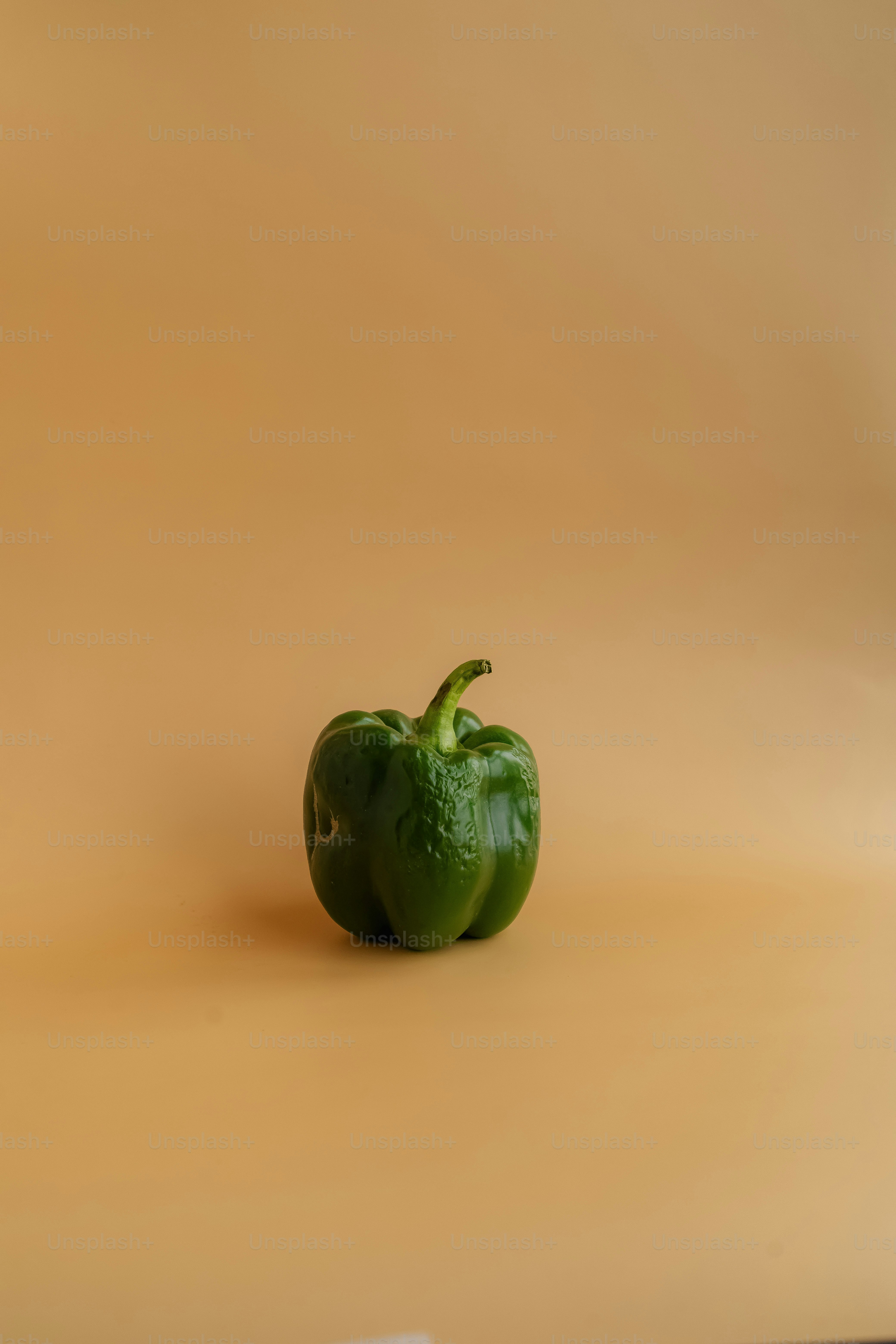 Green Pepper Pictures | Download Free Images on Unsplash