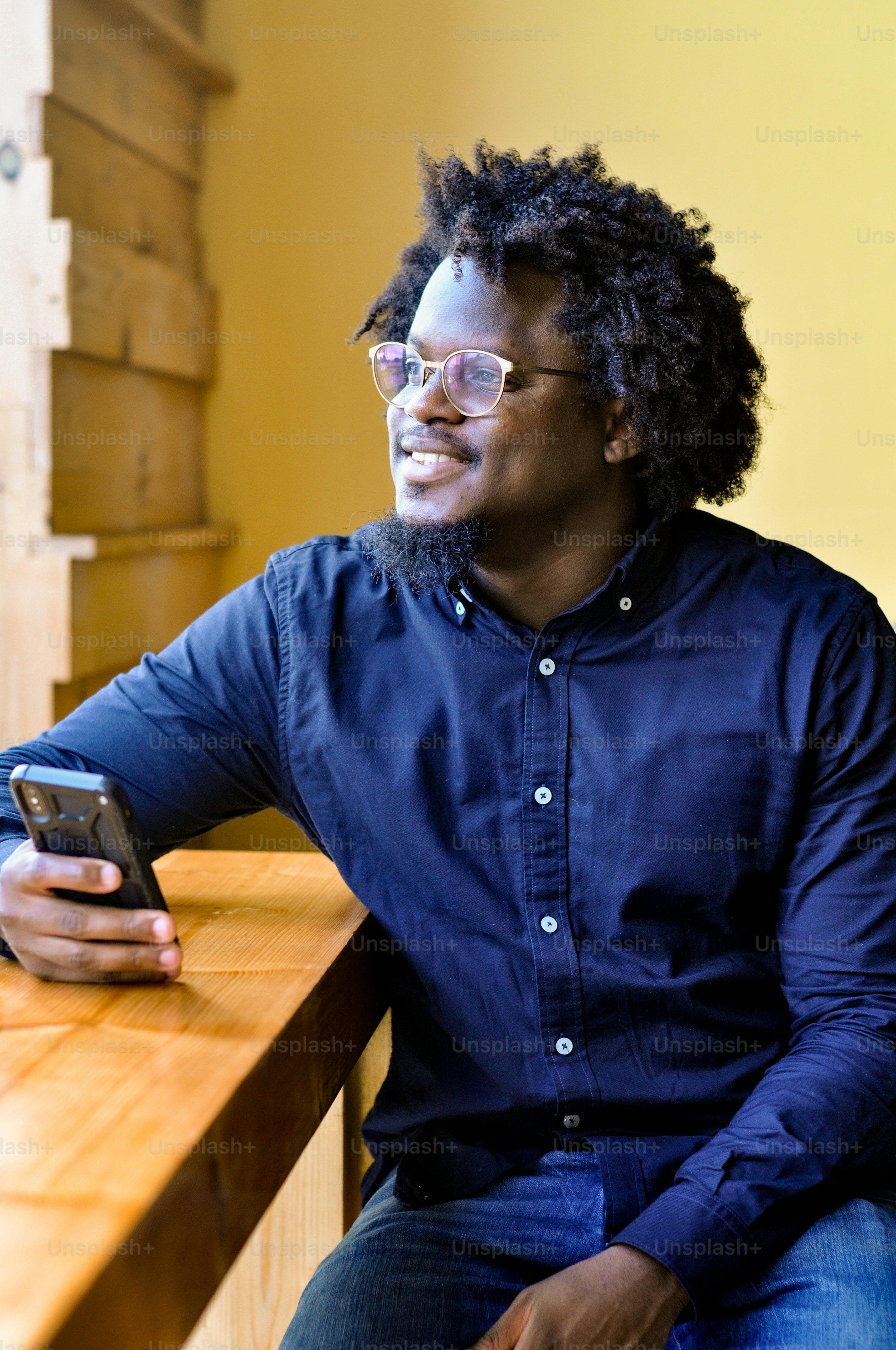 Working Man Pictures | Download Free Images on Unsplash