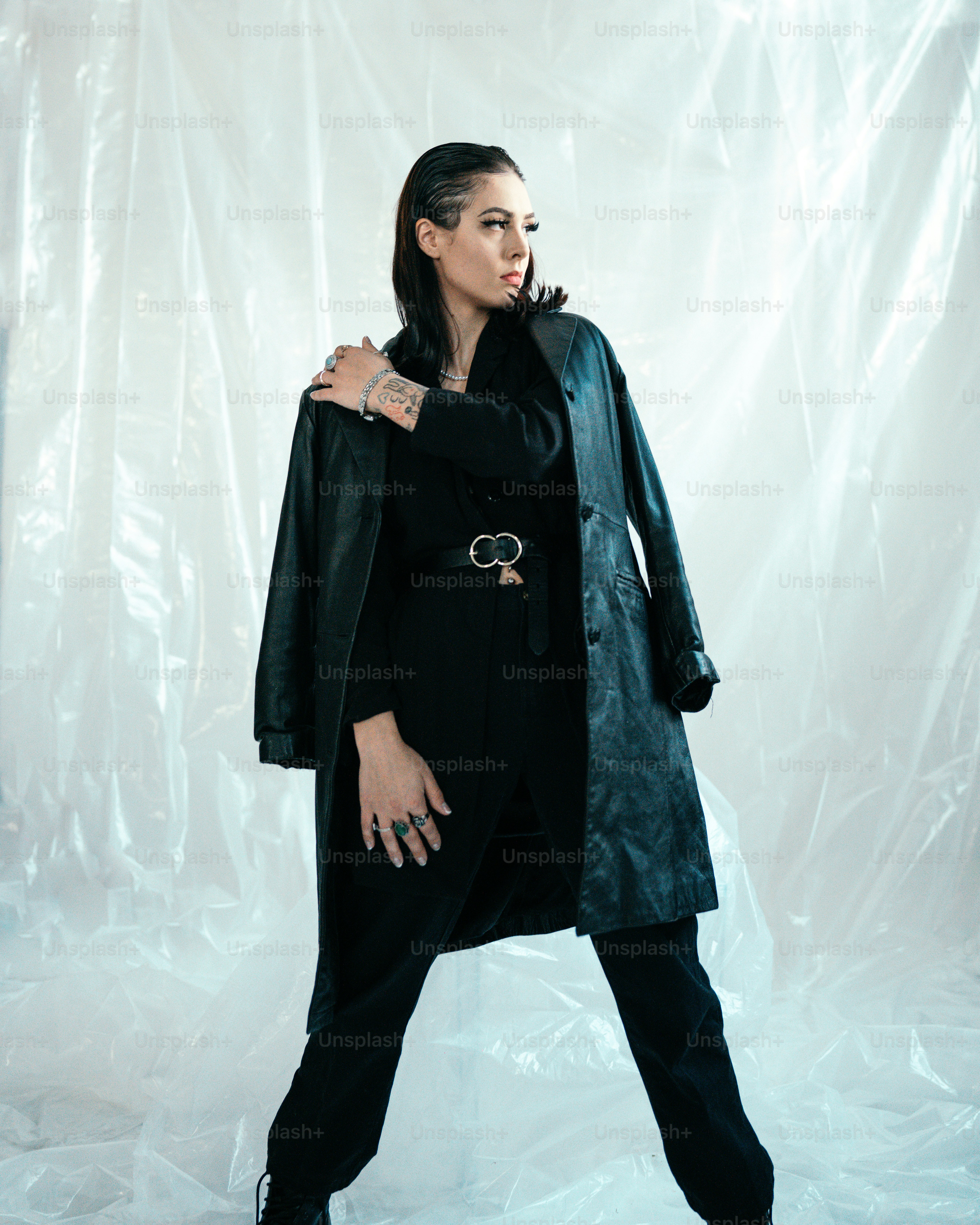 A person posing for a picture photo – In studio Image on Unsplash
