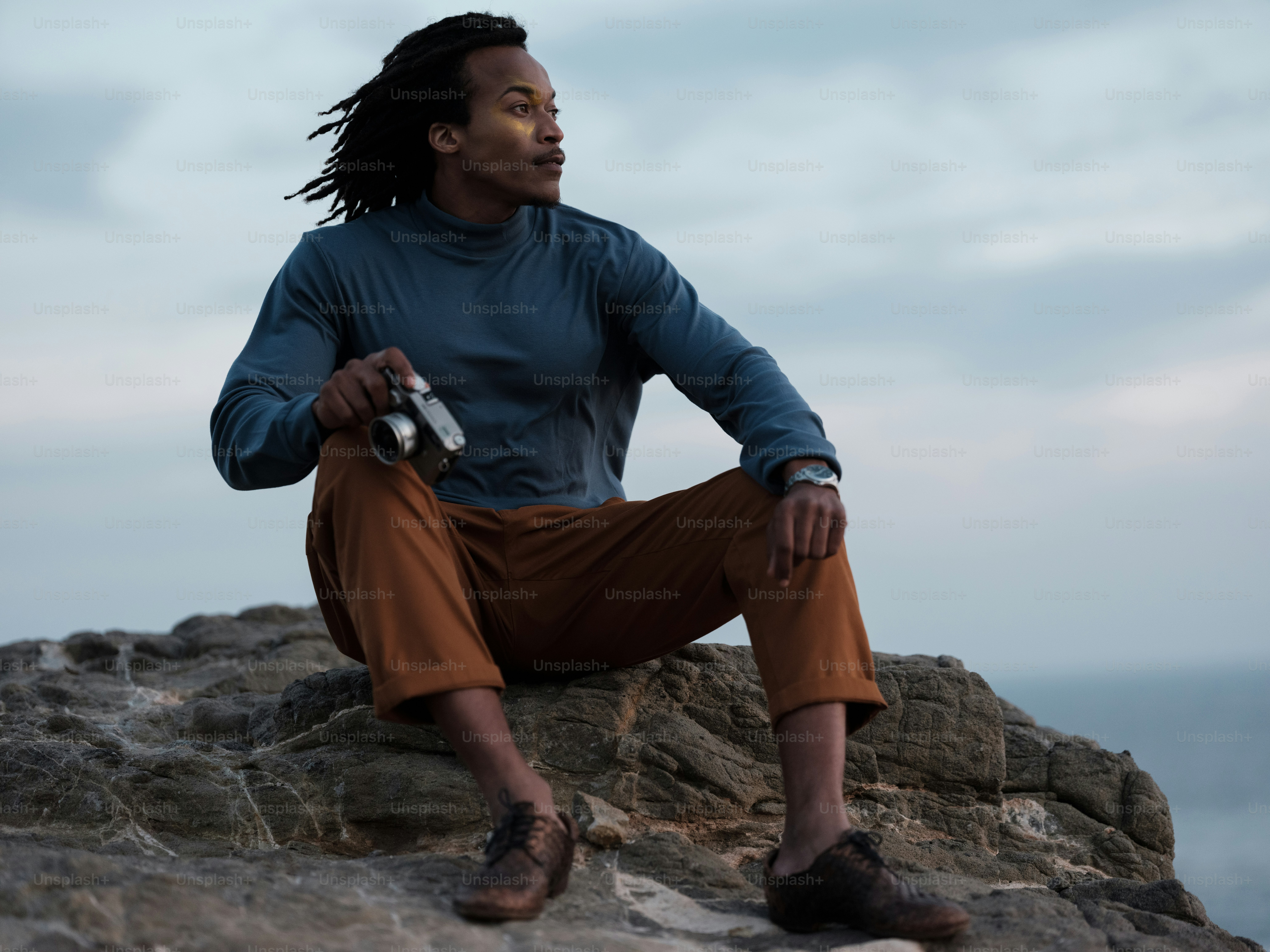 45,628+ Fotos de hombre de pie | Descargar imágenes gratis en Unsplash