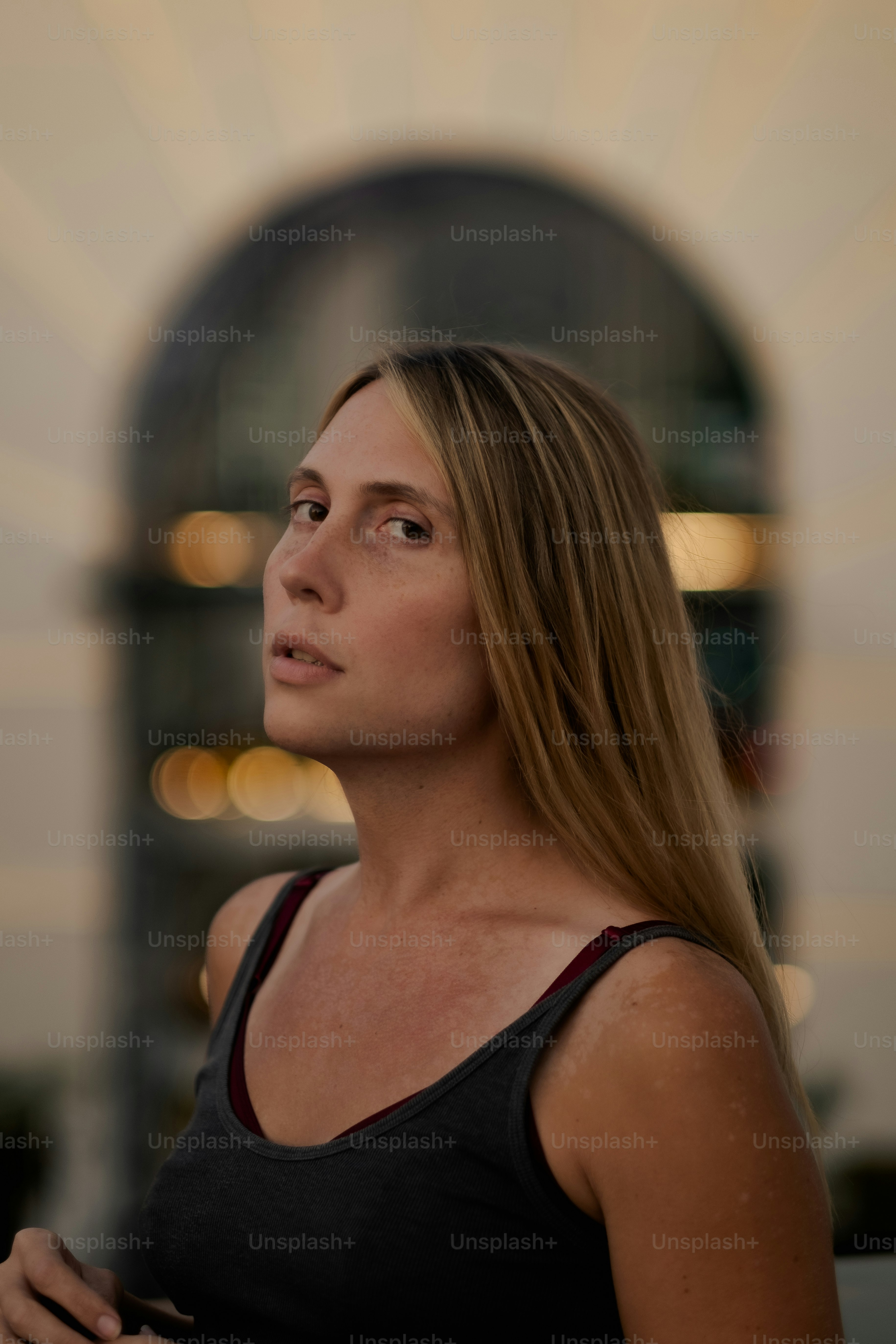 Woman Side Profile Pictures | Download Free Images on Unsplash