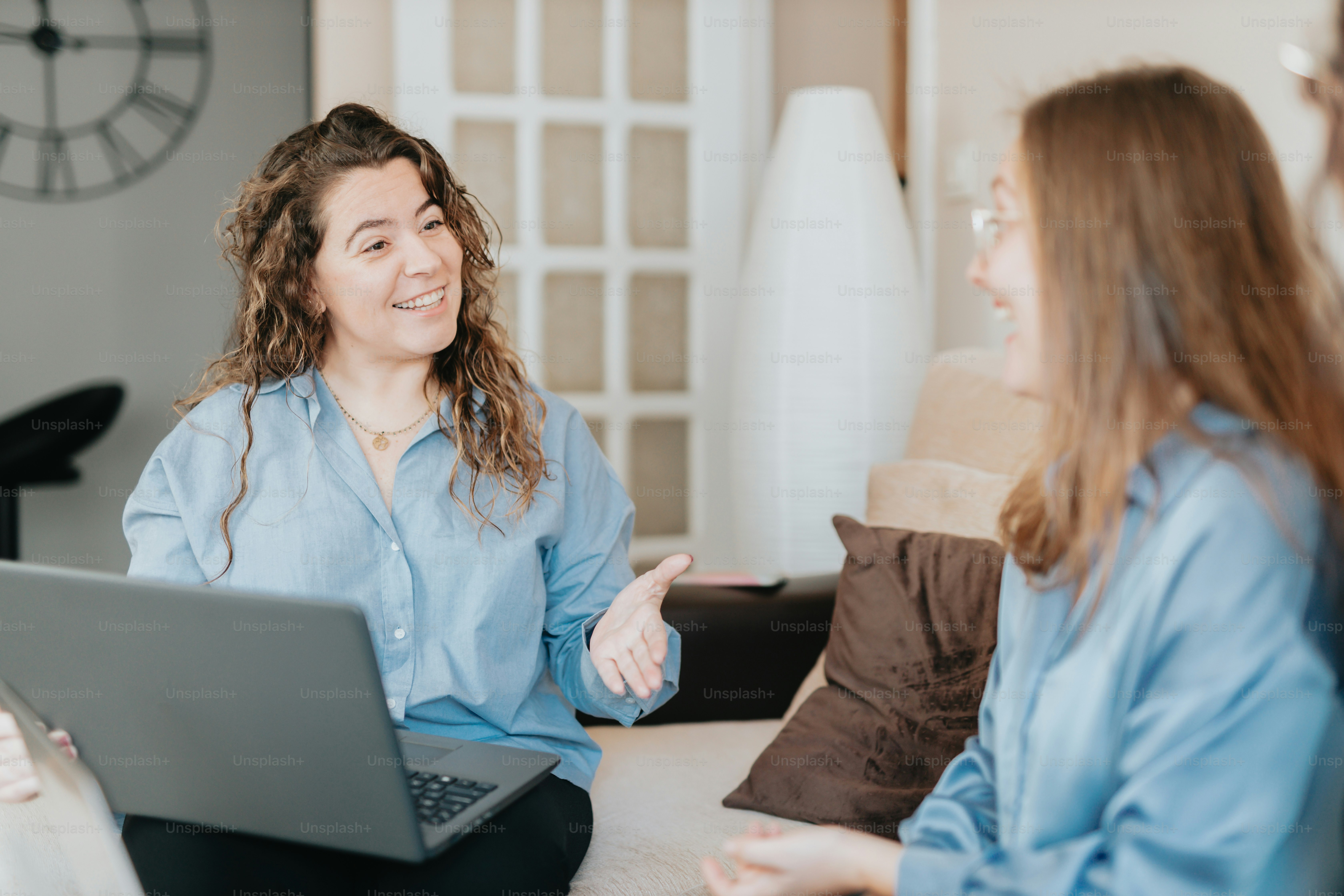 30k+ Conversations Pictures | Download Free Images on Unsplash