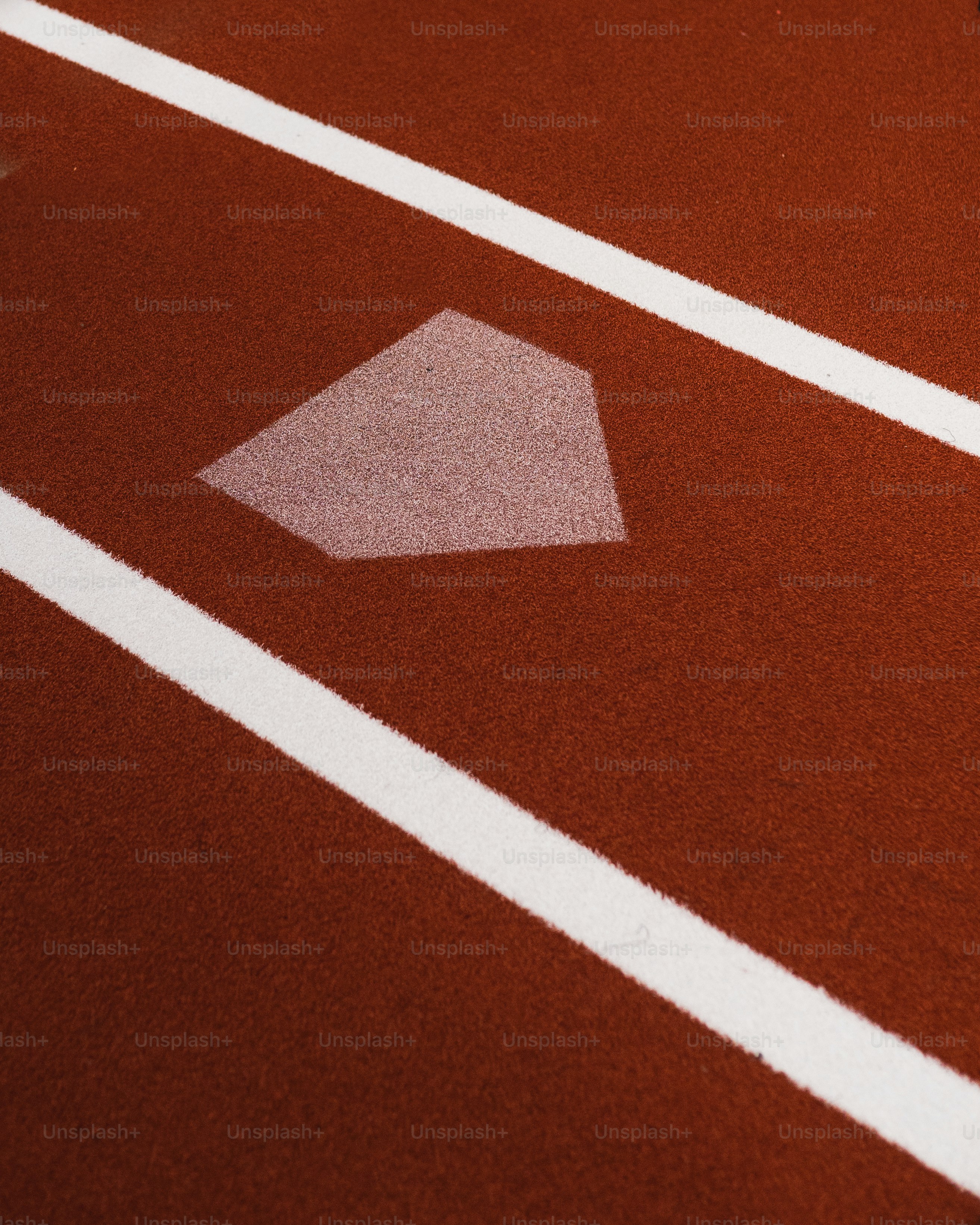 A close up of a baseball diamond on a baseball field photo – Runners ...