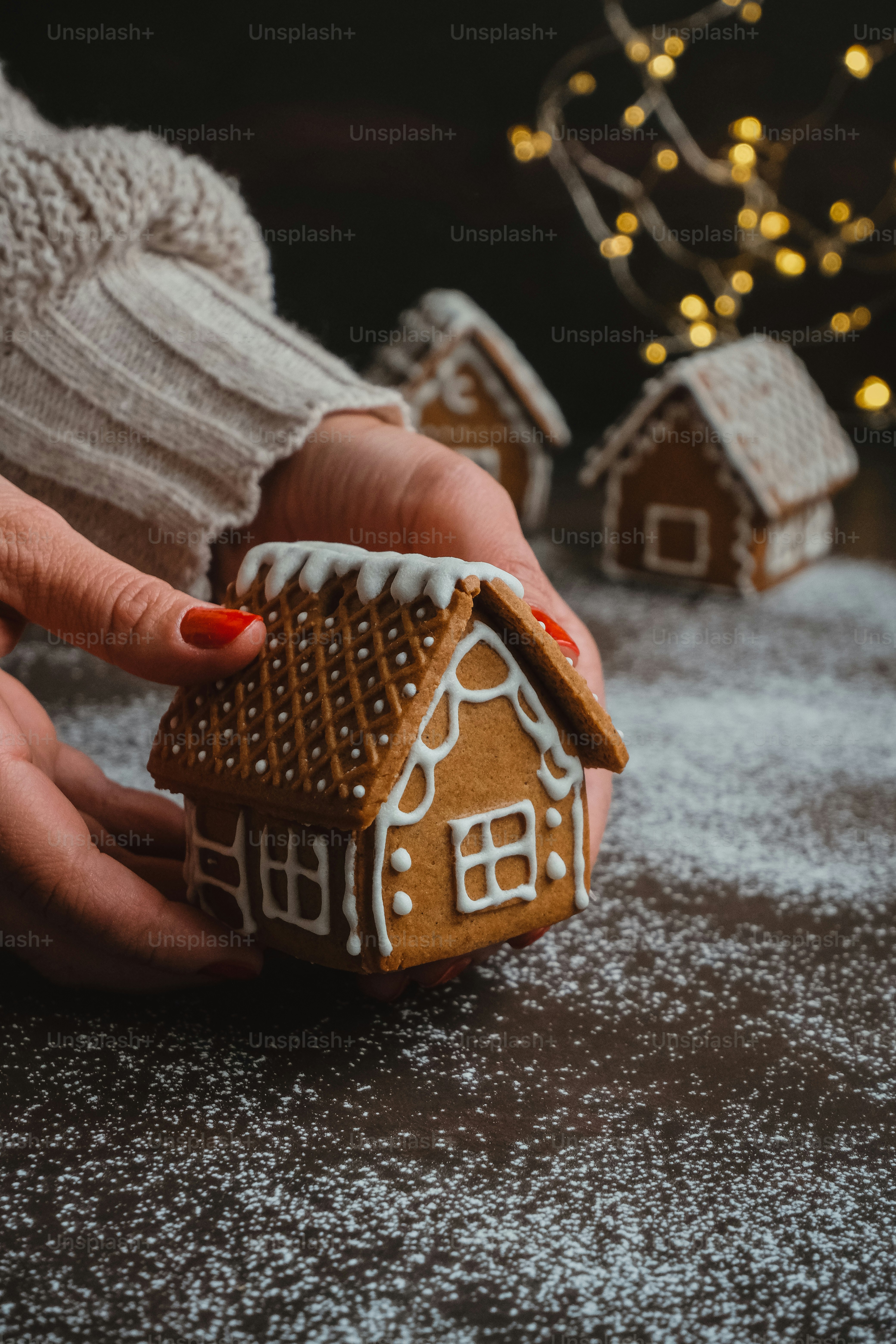50,000+ Gingerbread Pictures | Download Free Images on Unsplash