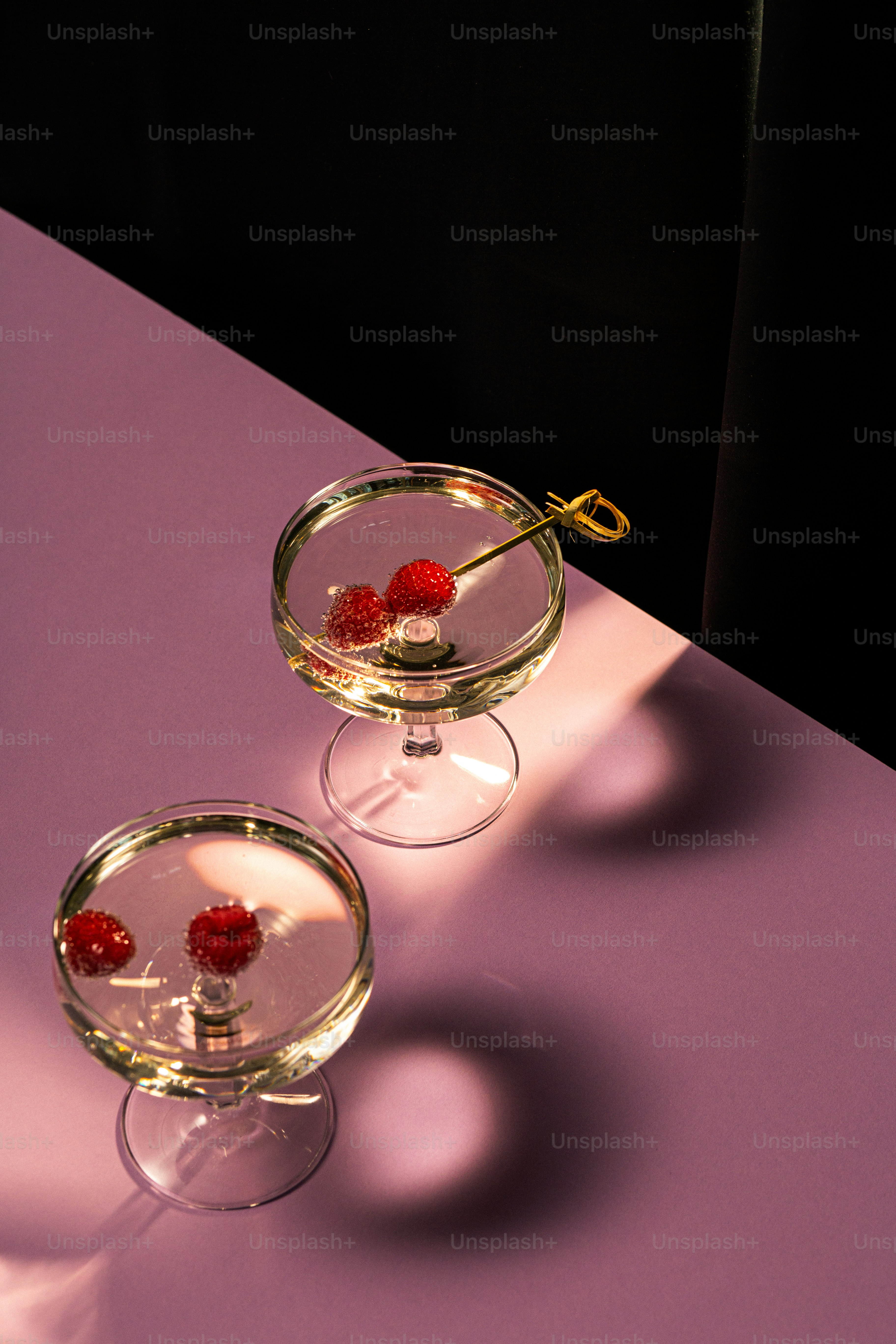 A couple of small glass bowls filled with raspberries photo – Raspberry ...