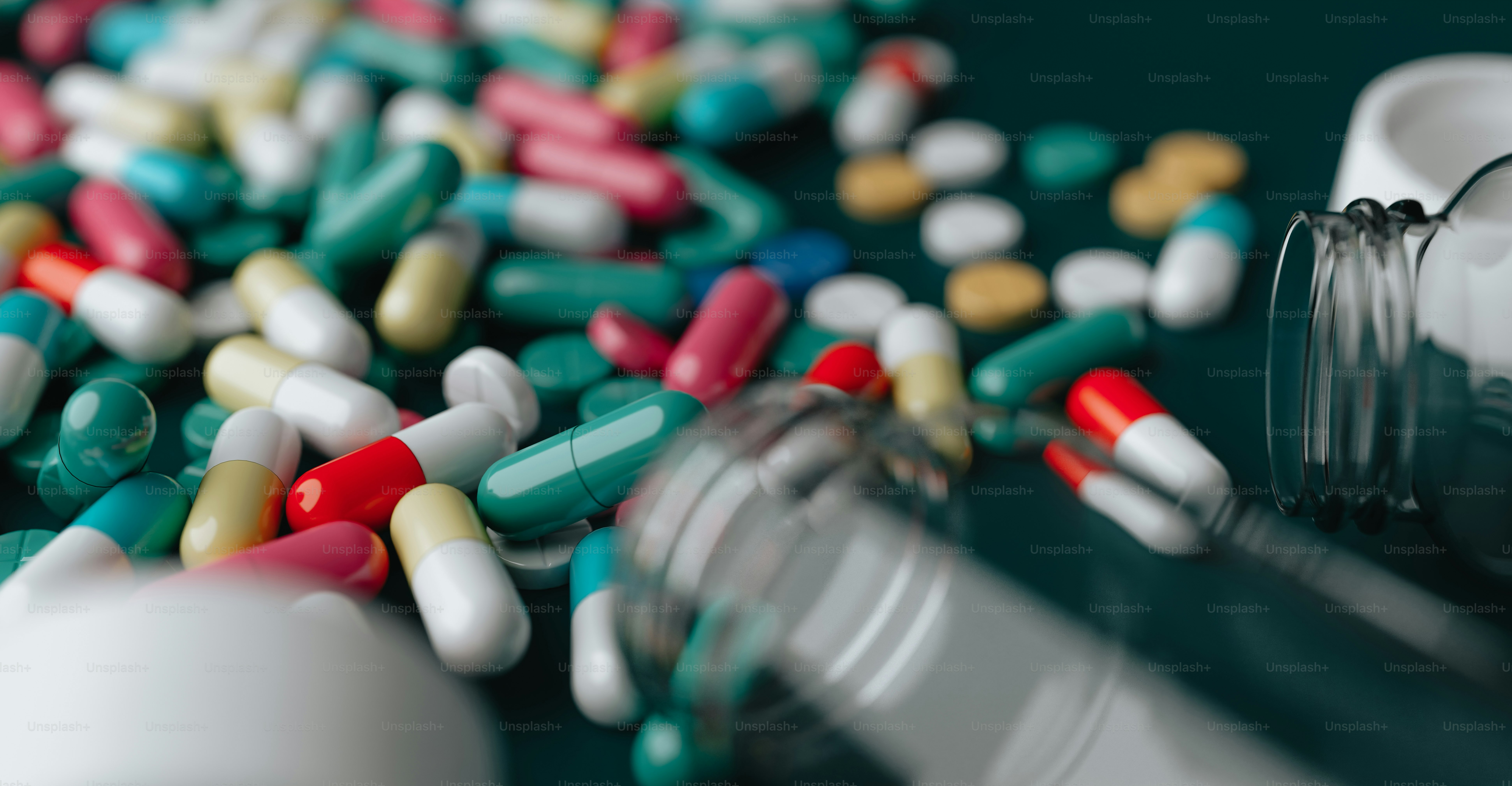 Capsules Pictures | Download Free Images on Unsplash