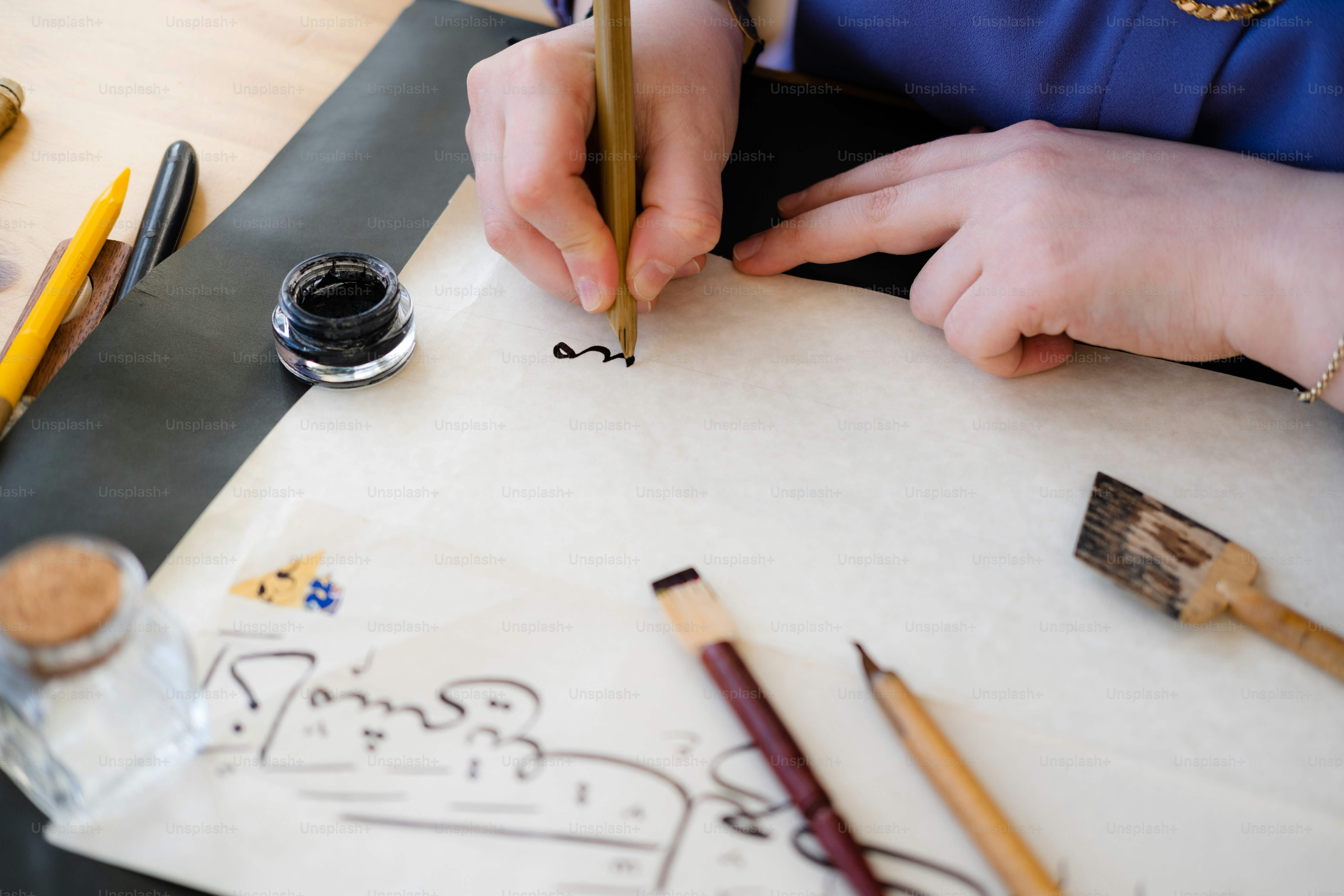 Script Pictures | Download Free Images on Unsplash