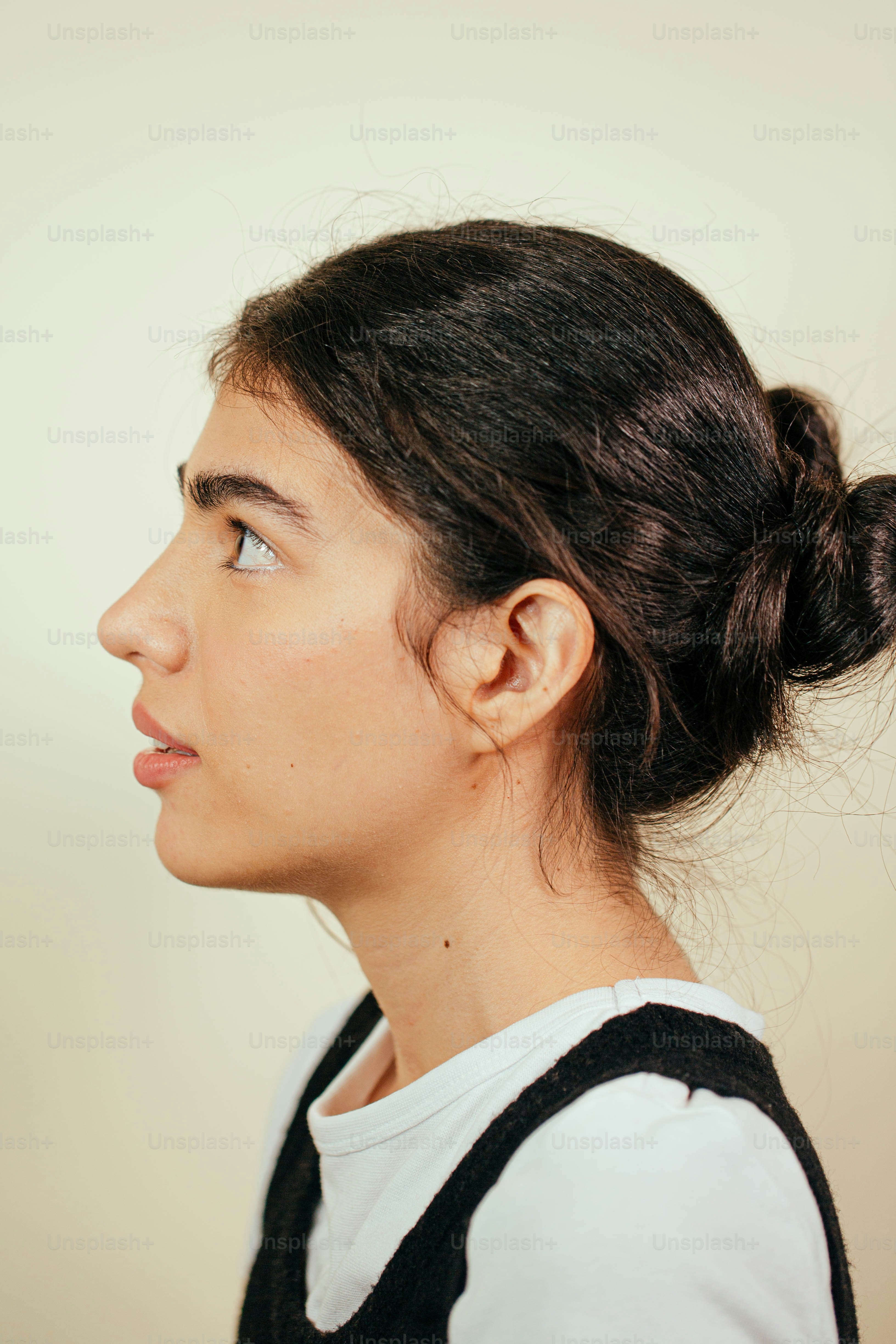 Side Portrait Pictures | Download Free Images on Unsplash