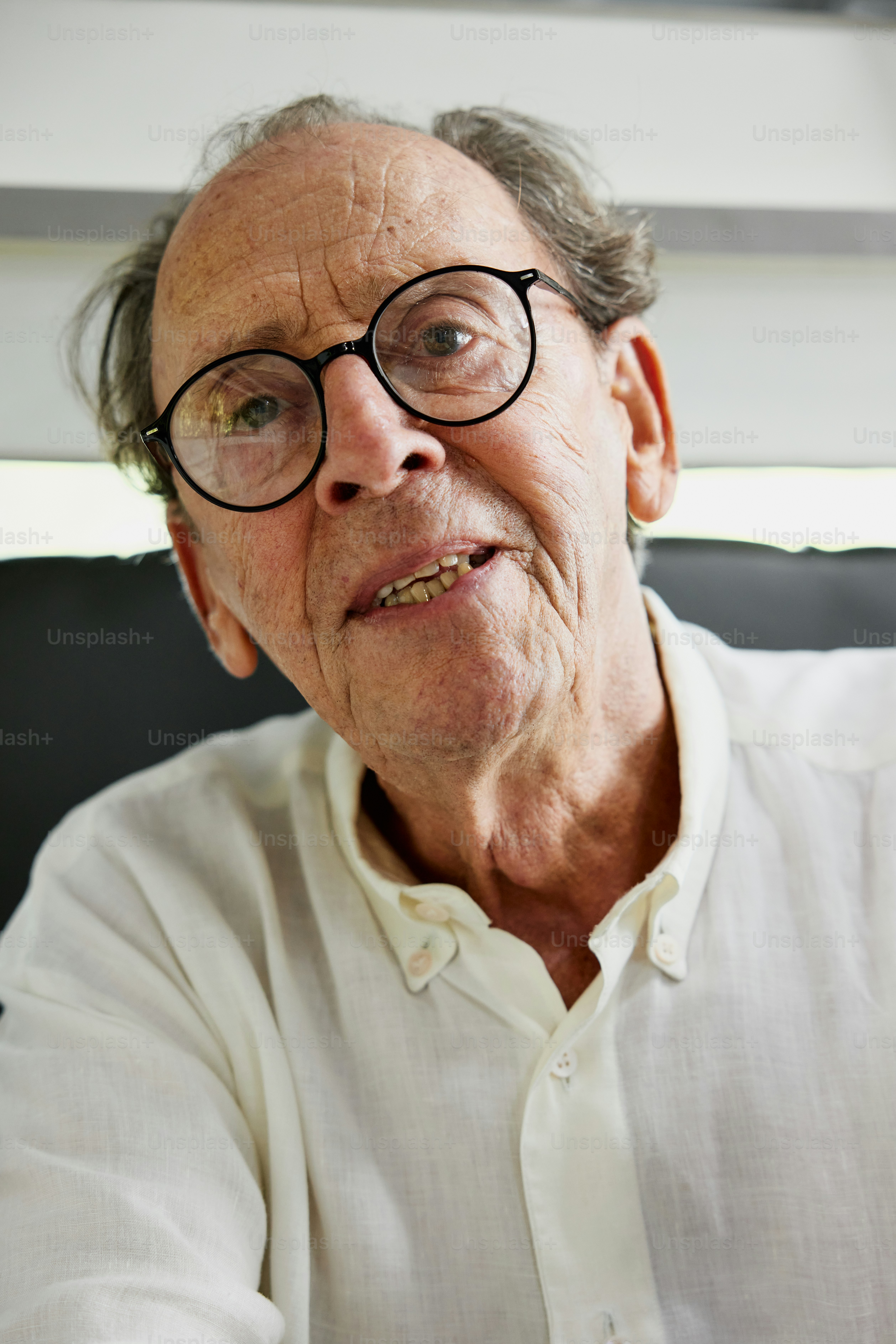 Elderly Man Pictures | Download Free Images on Unsplash