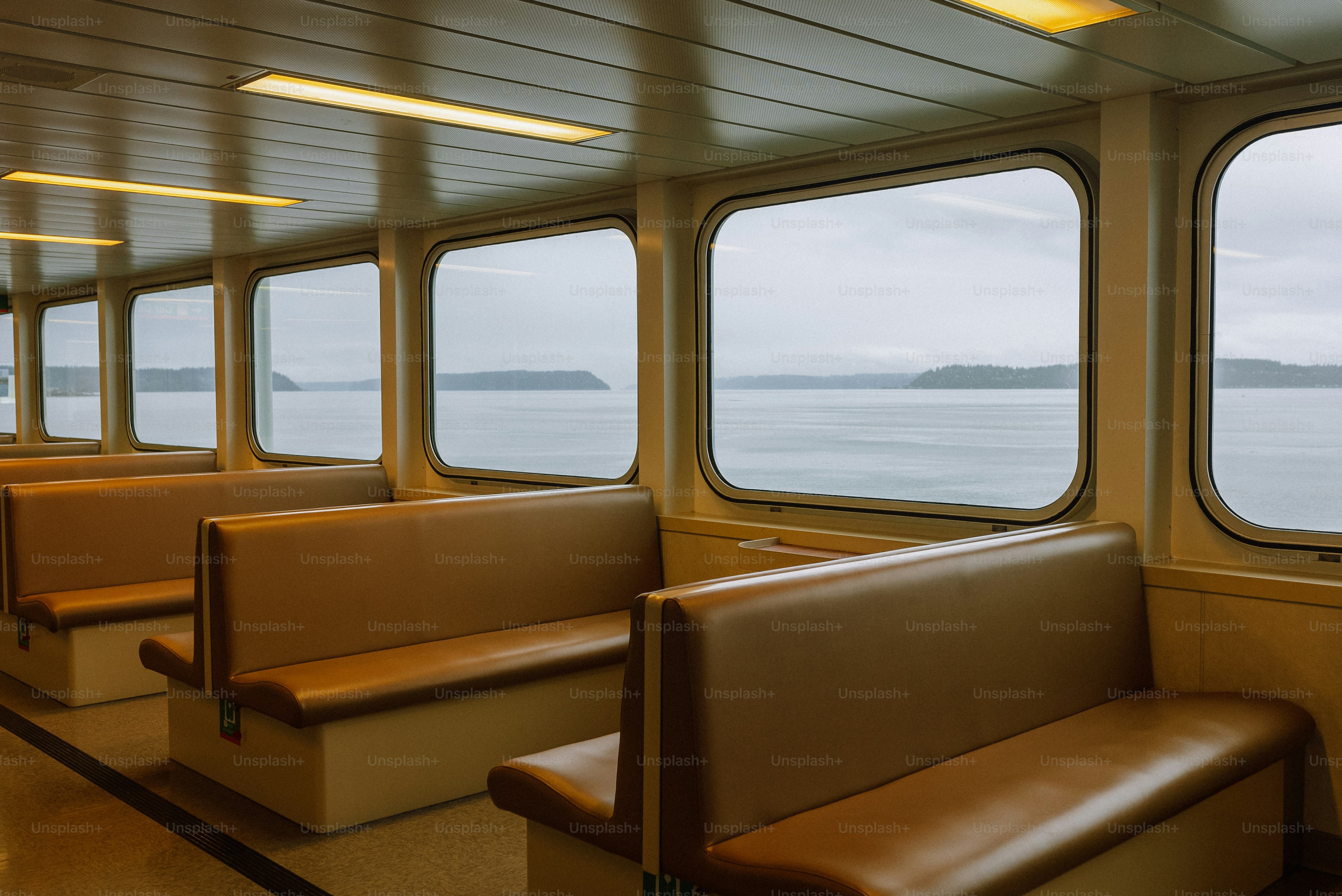 Empty Seat Pictures | Download Free Images on Unsplash