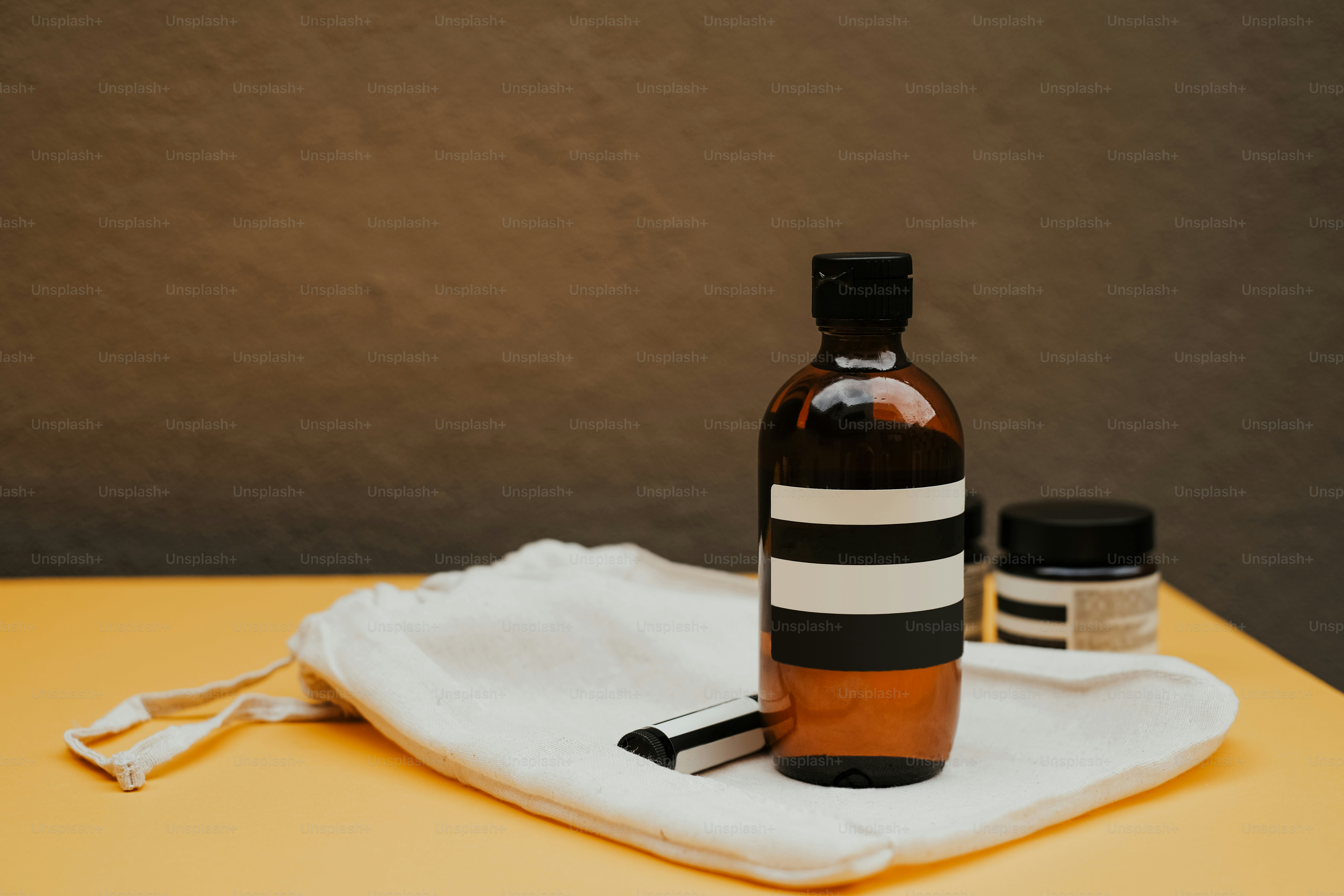 Castor Oil Pictures | Download Free Images on Unsplash