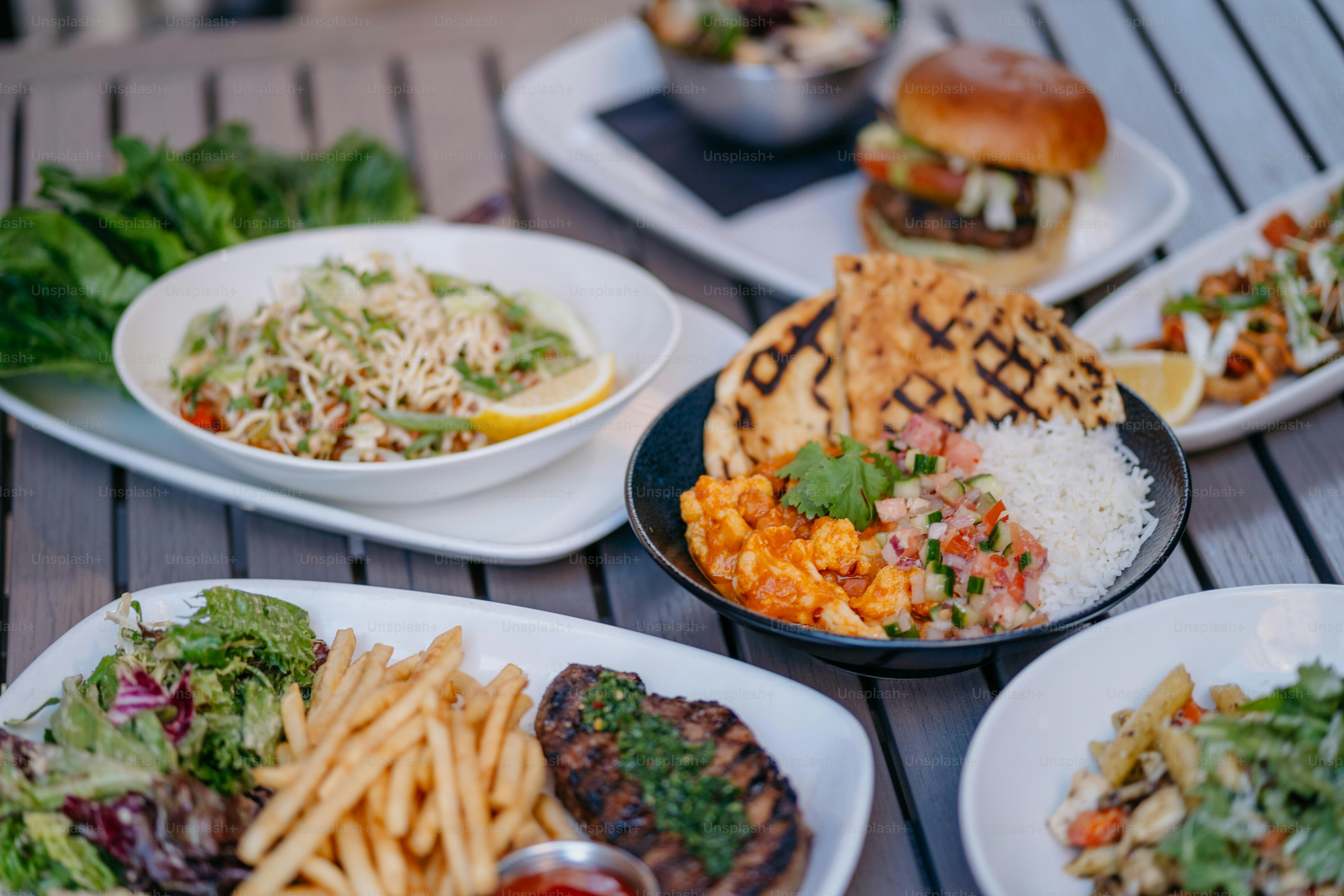 1000+ Food Table Pictures | Download Free Images on Unsplash