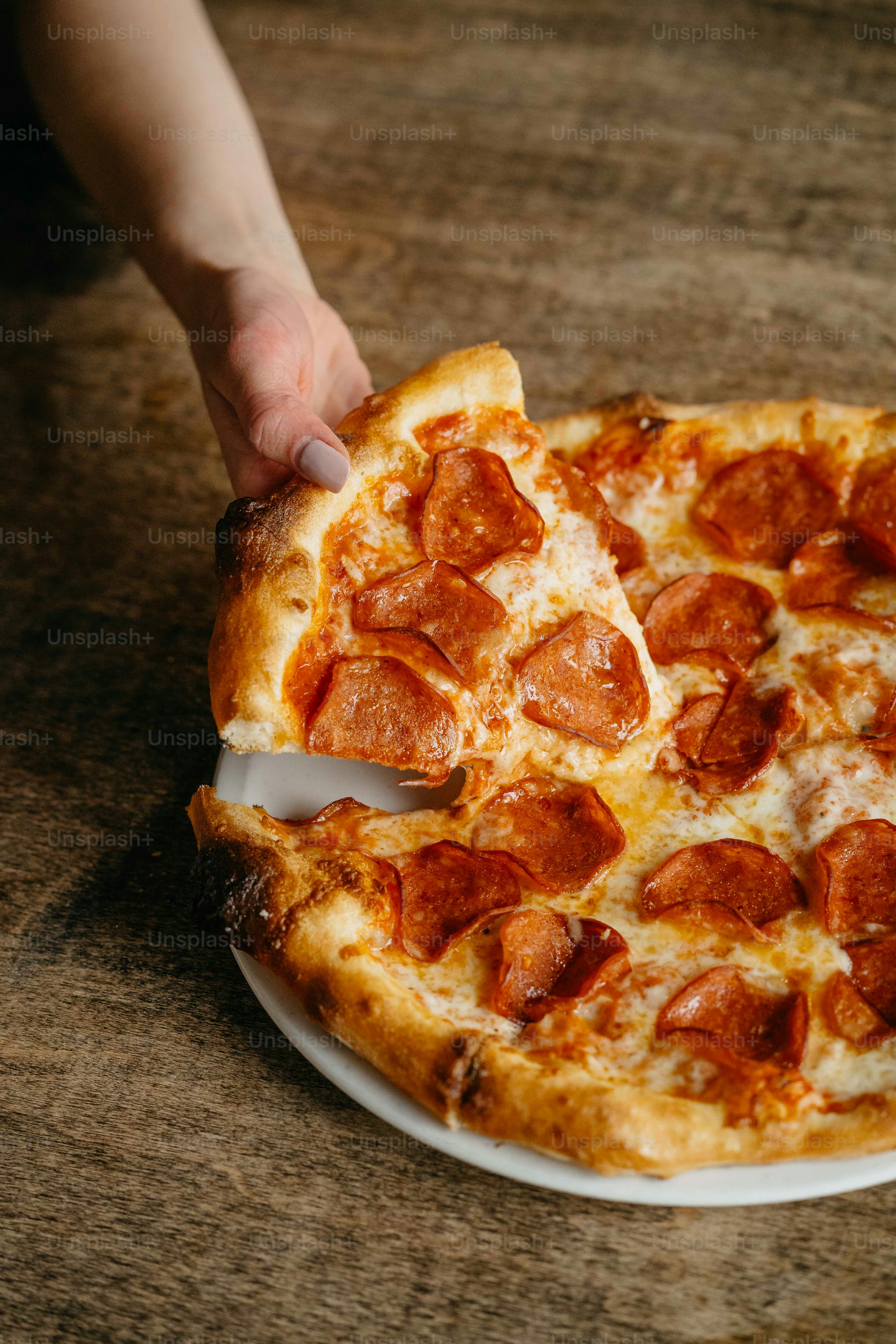 750+ Pizza Slice Pictures [HD] | Download Free Images on Unsplash