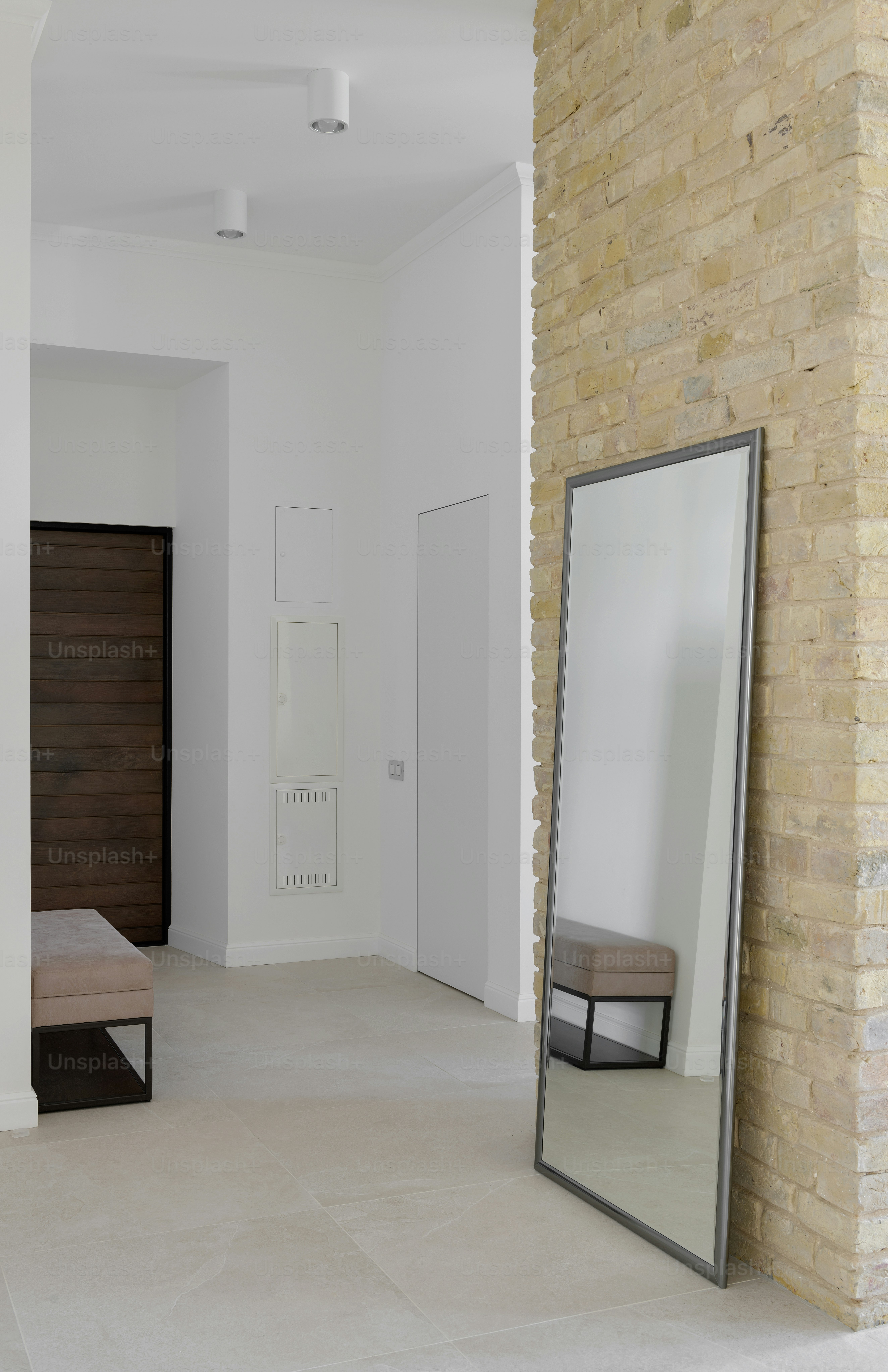 100+ Mirror Pictures | Download Free Images on Unsplash