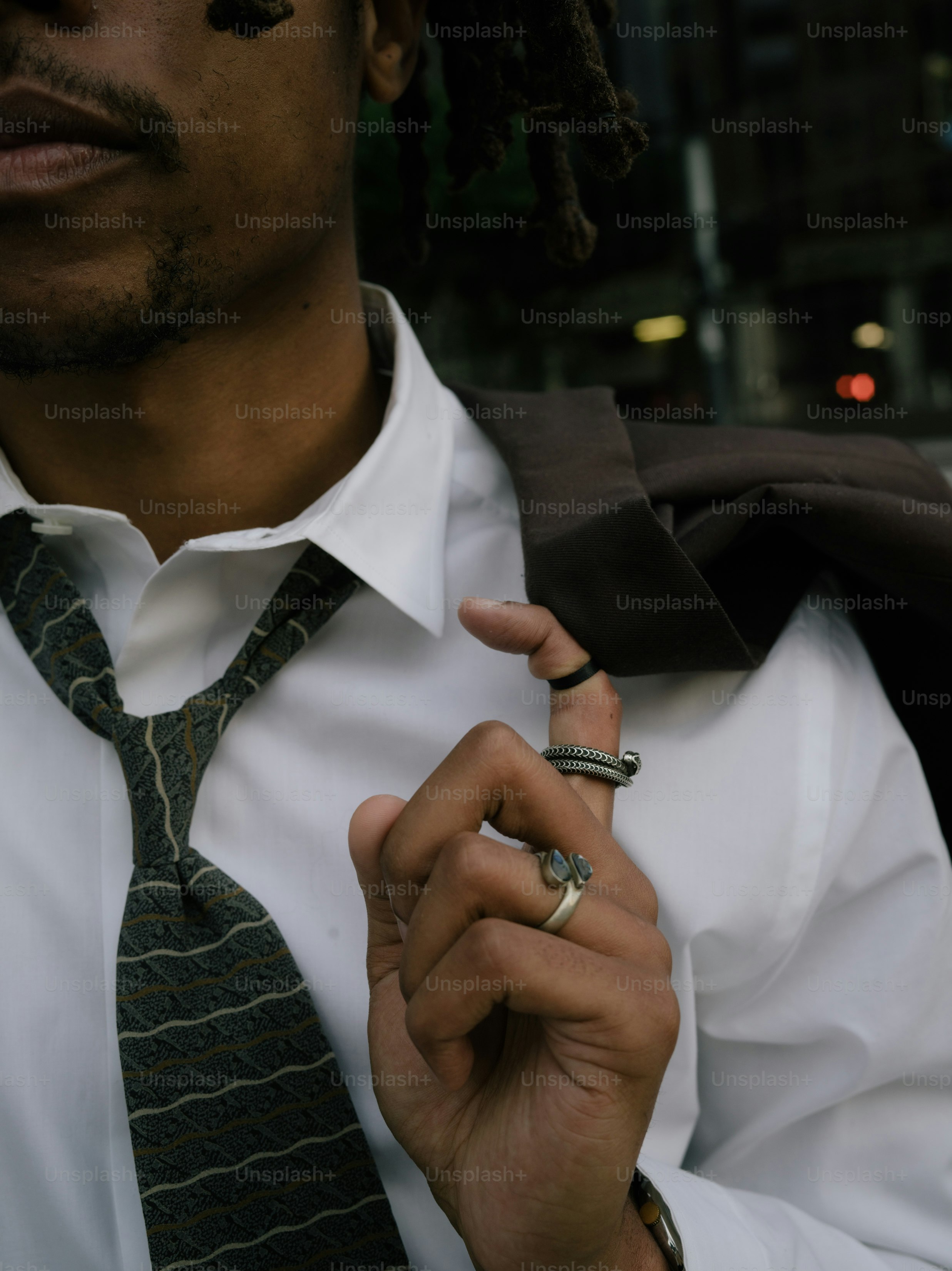 A man with dreadlocks wearing a suit and sunglasses photo – Portrait ...