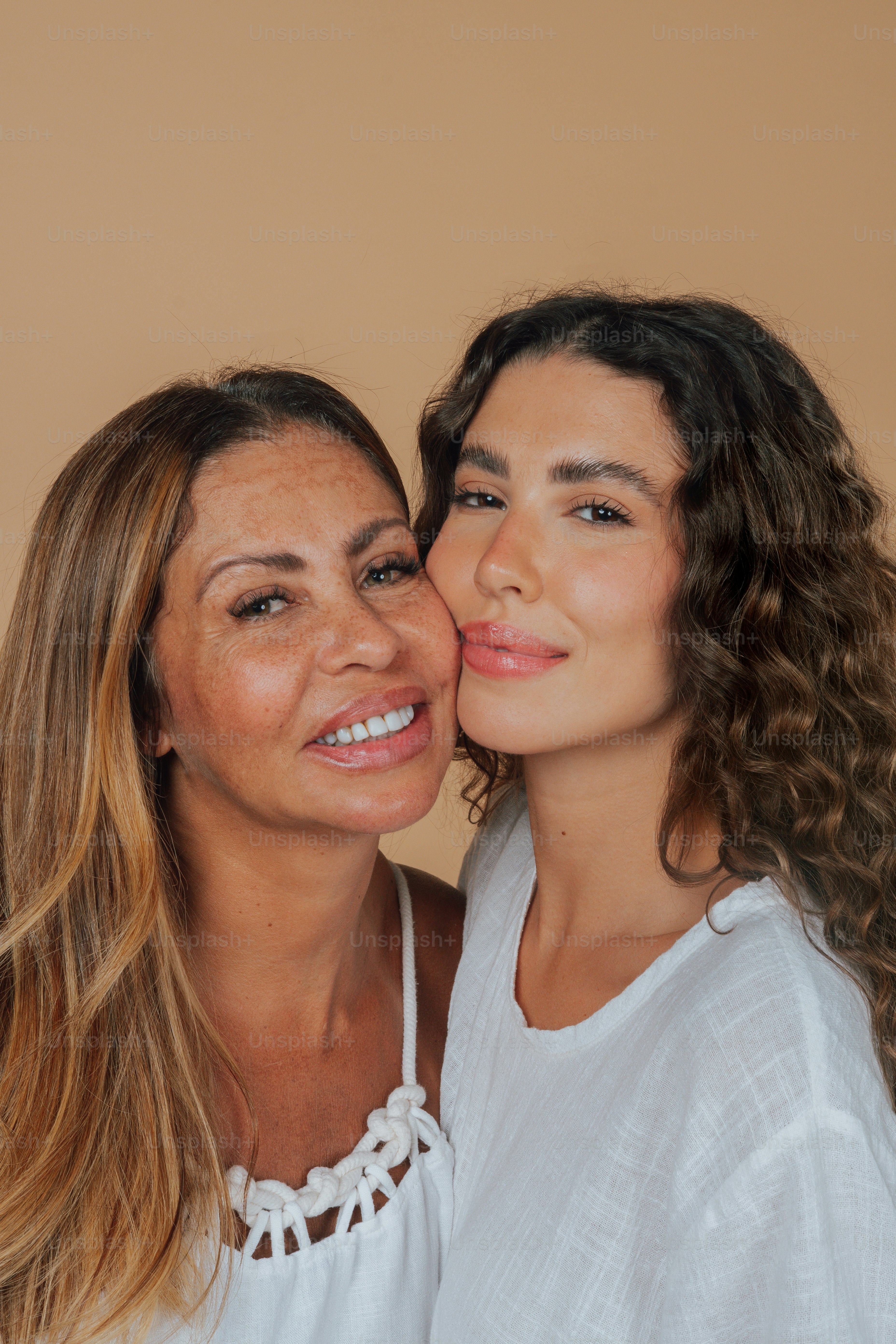 A close up of two people holding hands photo – Accepting body Image on ...