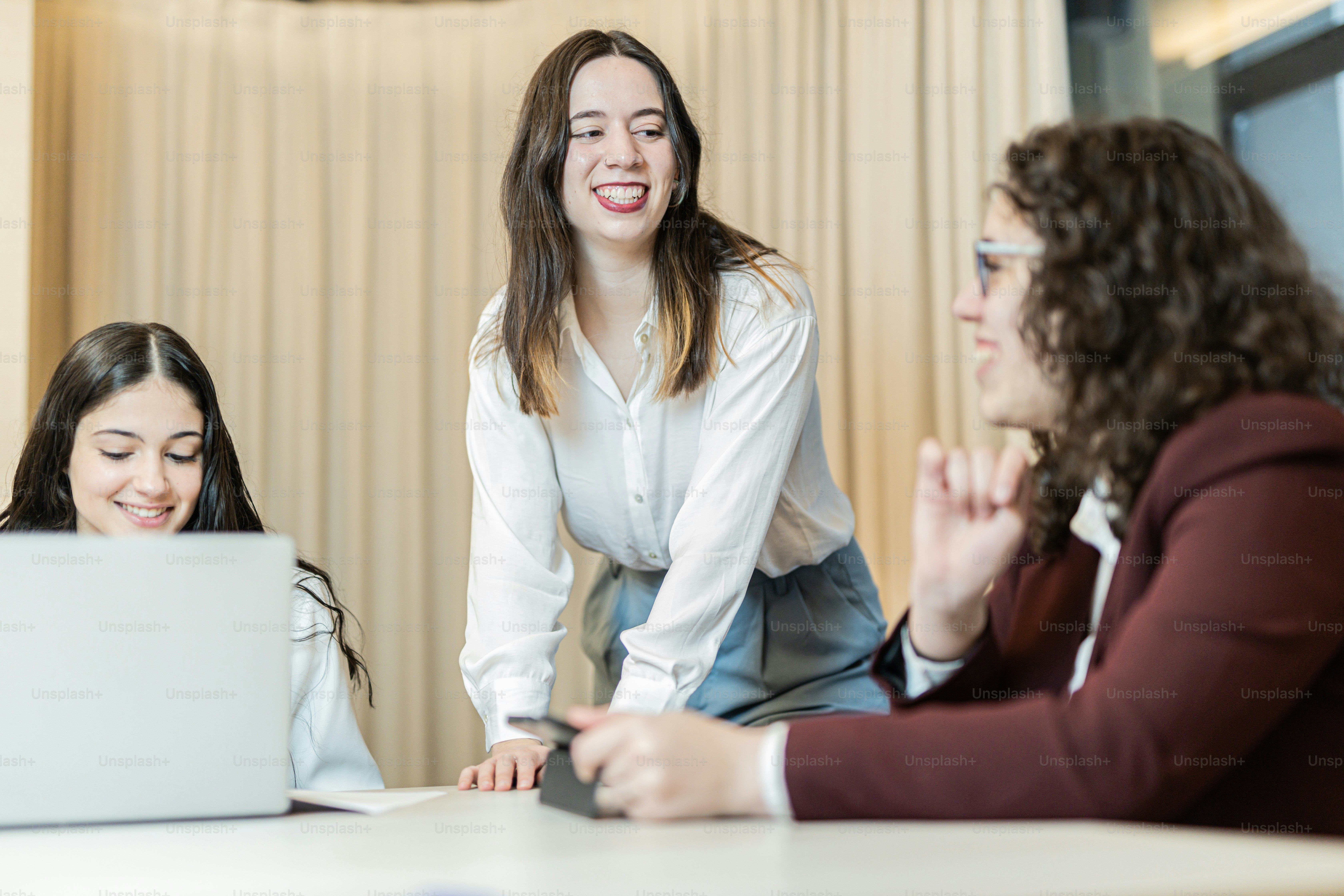 500+ Boss Lady Pictures [HD] | Download Free Images on Unsplash