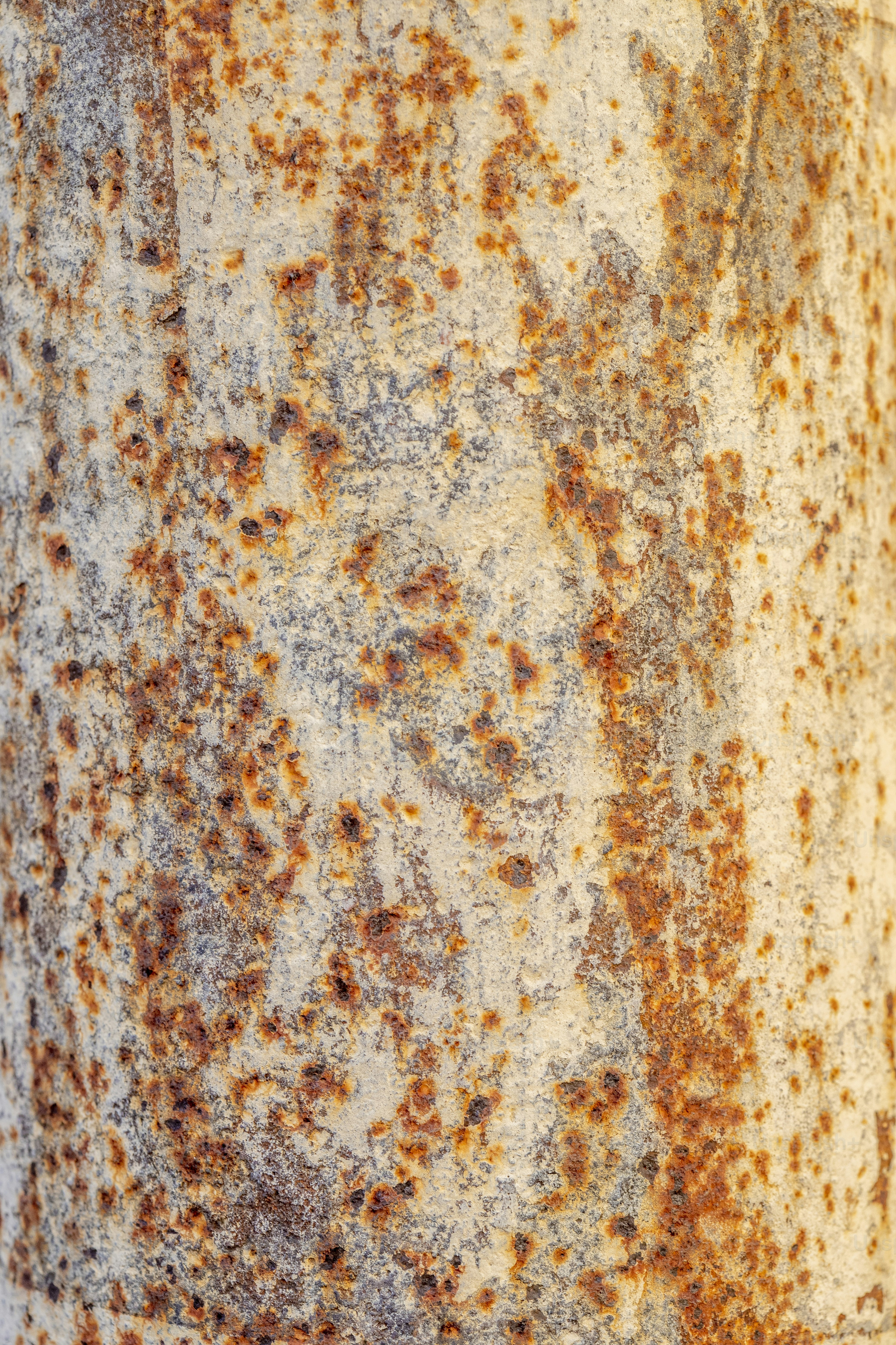 Una superficie metálica oxidada con algo de óxido foto – Imagen de ...